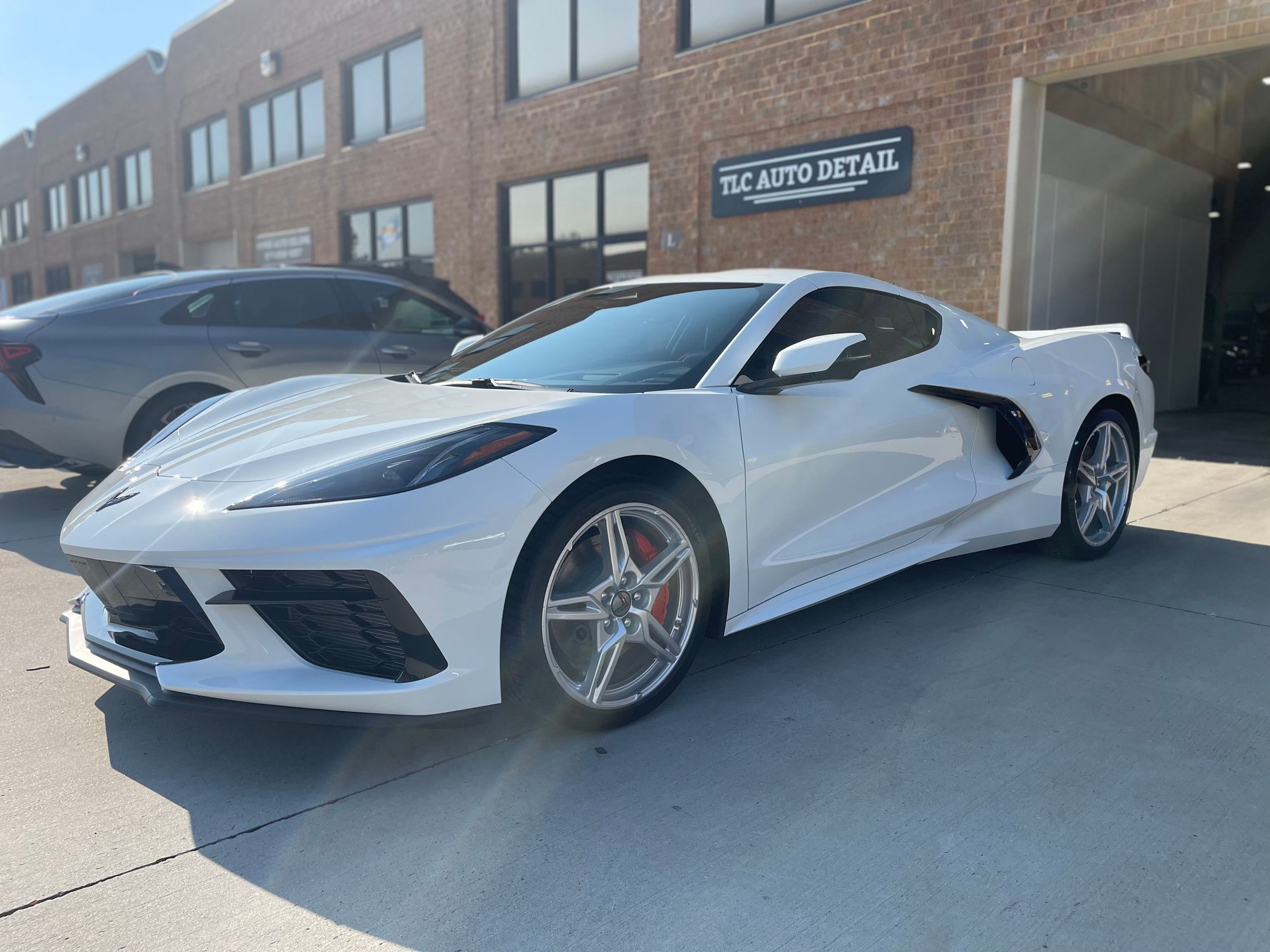FS: 2024 Corvette 2LT Coupe, Arctic White/Jet Black, 761 mile, VA ...