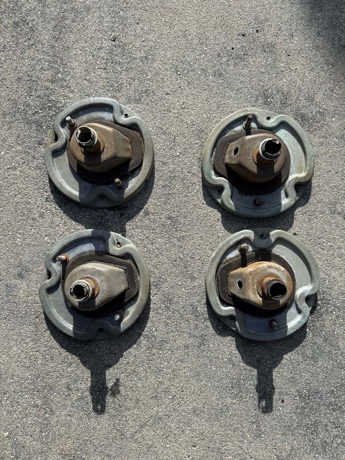 FS (For Sale) 1971 Tail Light Housing - CorvetteForum - Chevrolet ...