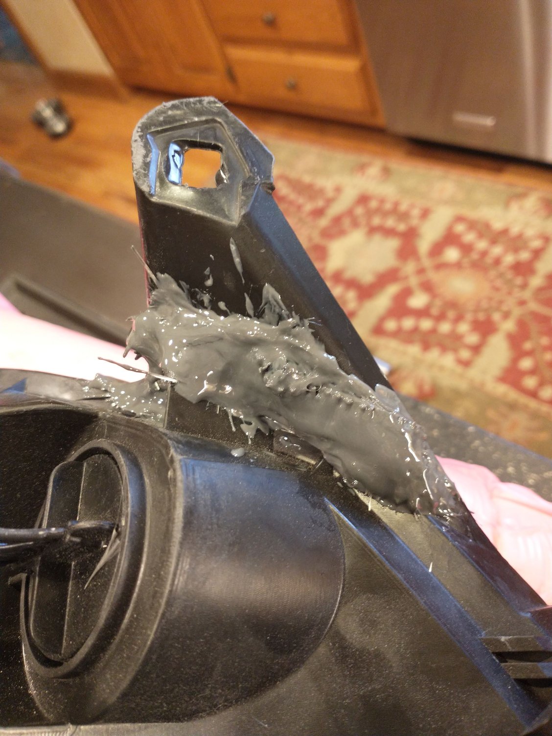 Broken headlight tab - CorvetteForum - Chevrolet Corvette Forum Discussion