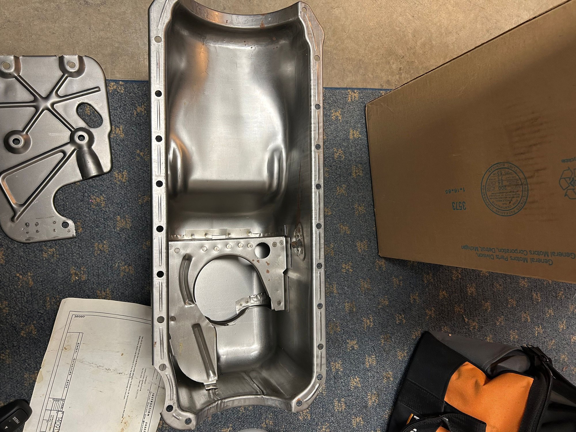 FS (For Sale) NOS Big Block oil pan assembly #14091356 - CorvetteForum ...