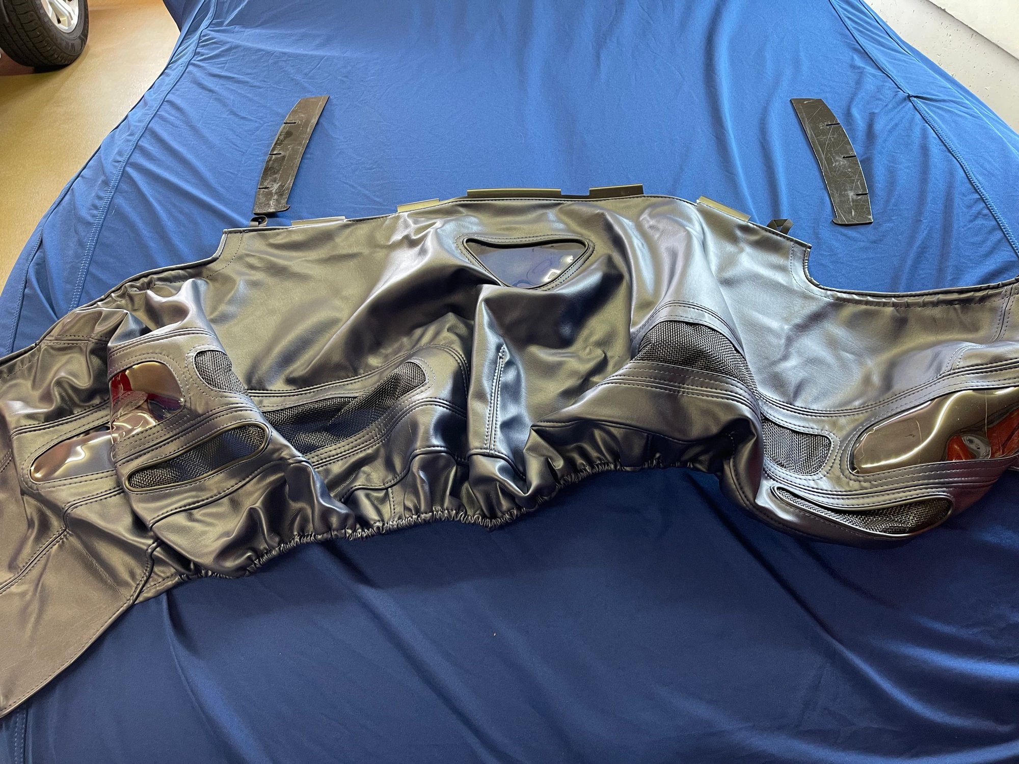 FS (For Sale) C5 Speed Lingerie Nose Mask (Bra) 1997-2004 ...