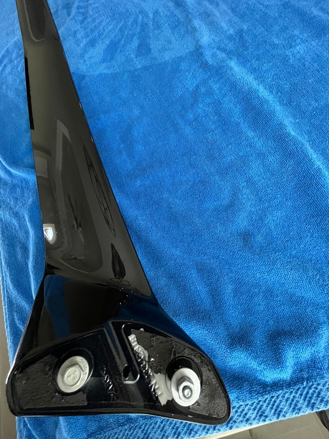 FS (For Sale) C8 Z51 Spoiler Carbon Flash Metallic OEM 84320758 ...