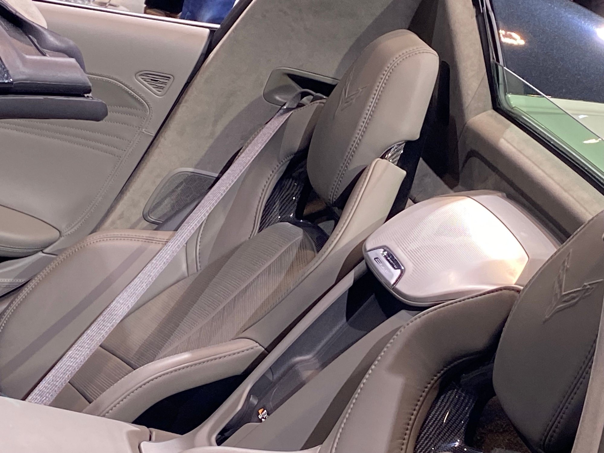 Artemis interior in person? - CorvetteForum - Chevrolet Corvette Forum ...