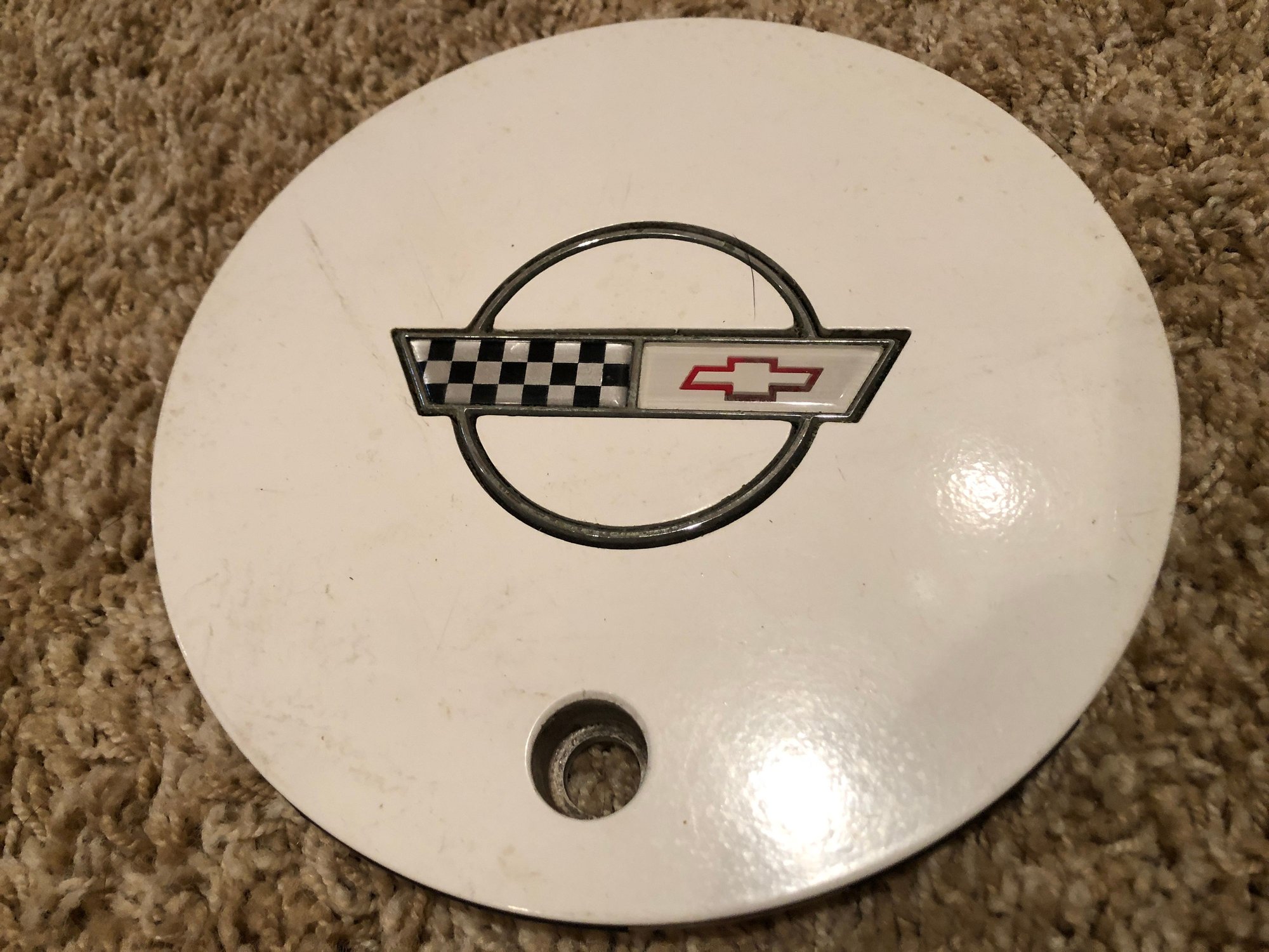 FS (For Sale) 1988-1989 Corvette Center cap set w/ new lock screws ...