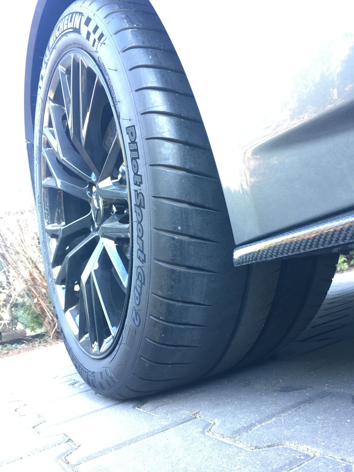 Problem with tires 345 / 30R20 Michelin Cup2 - CorvetteForum ...