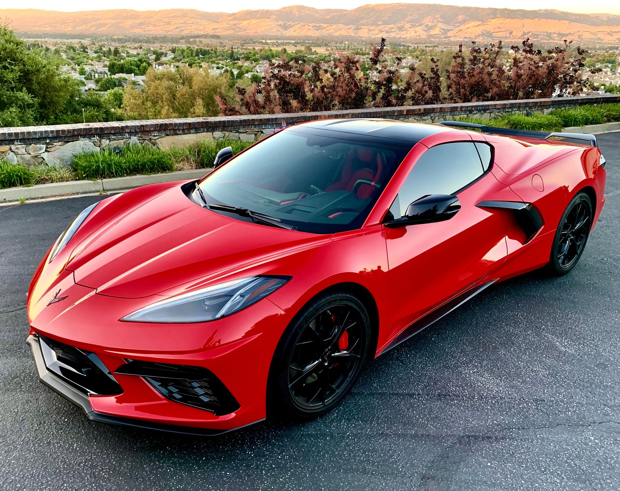 Any red C8s with wheels other than black or silver? - CorvetteForum ...