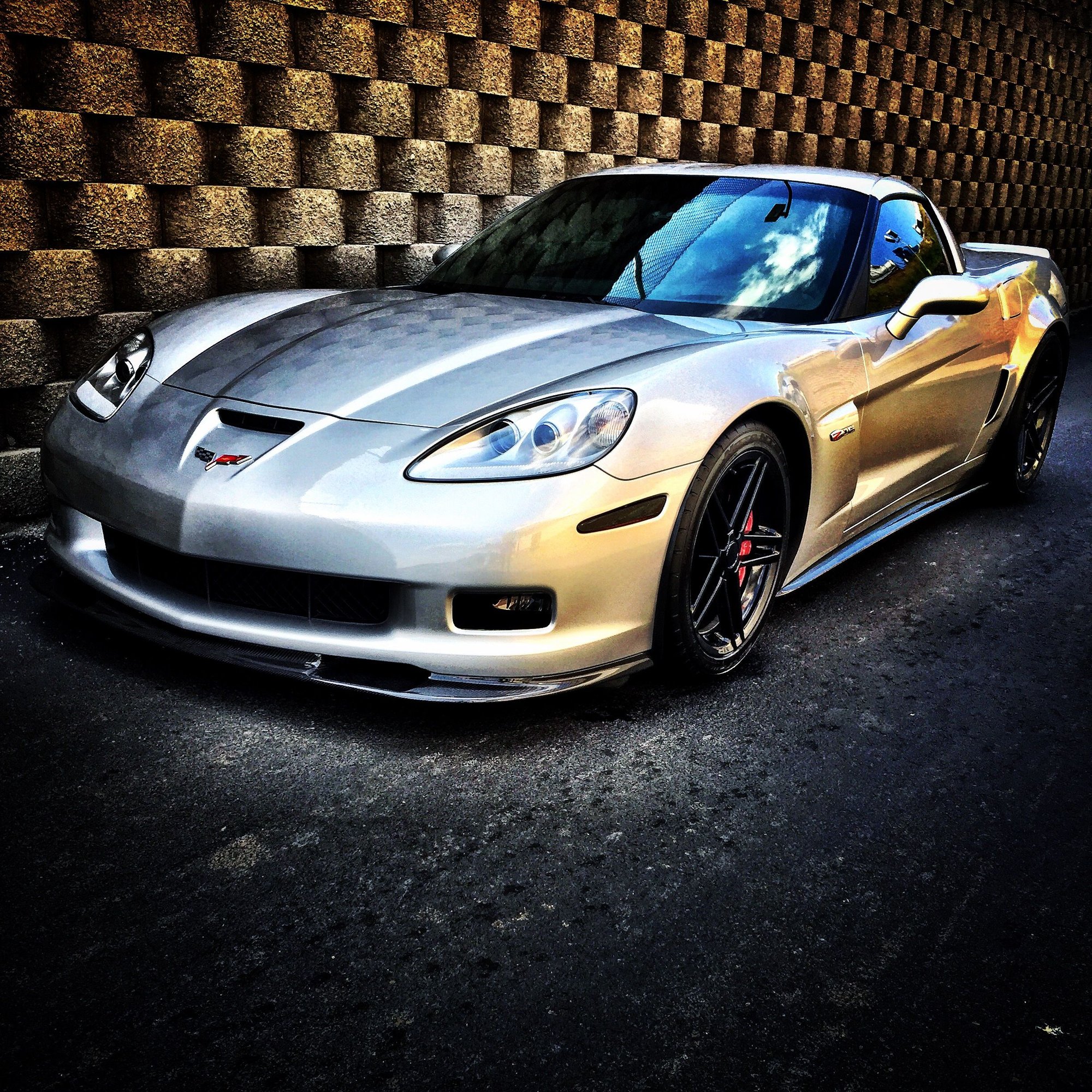 2007 Silver C6 Z06 Fully bolted up with H/C and built bottom end. 34k ...