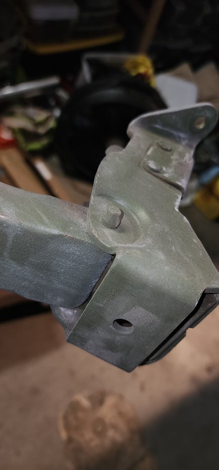 C2 67 door hinge pins - CorvetteForum - Chevrolet Corvette Forum Discussion