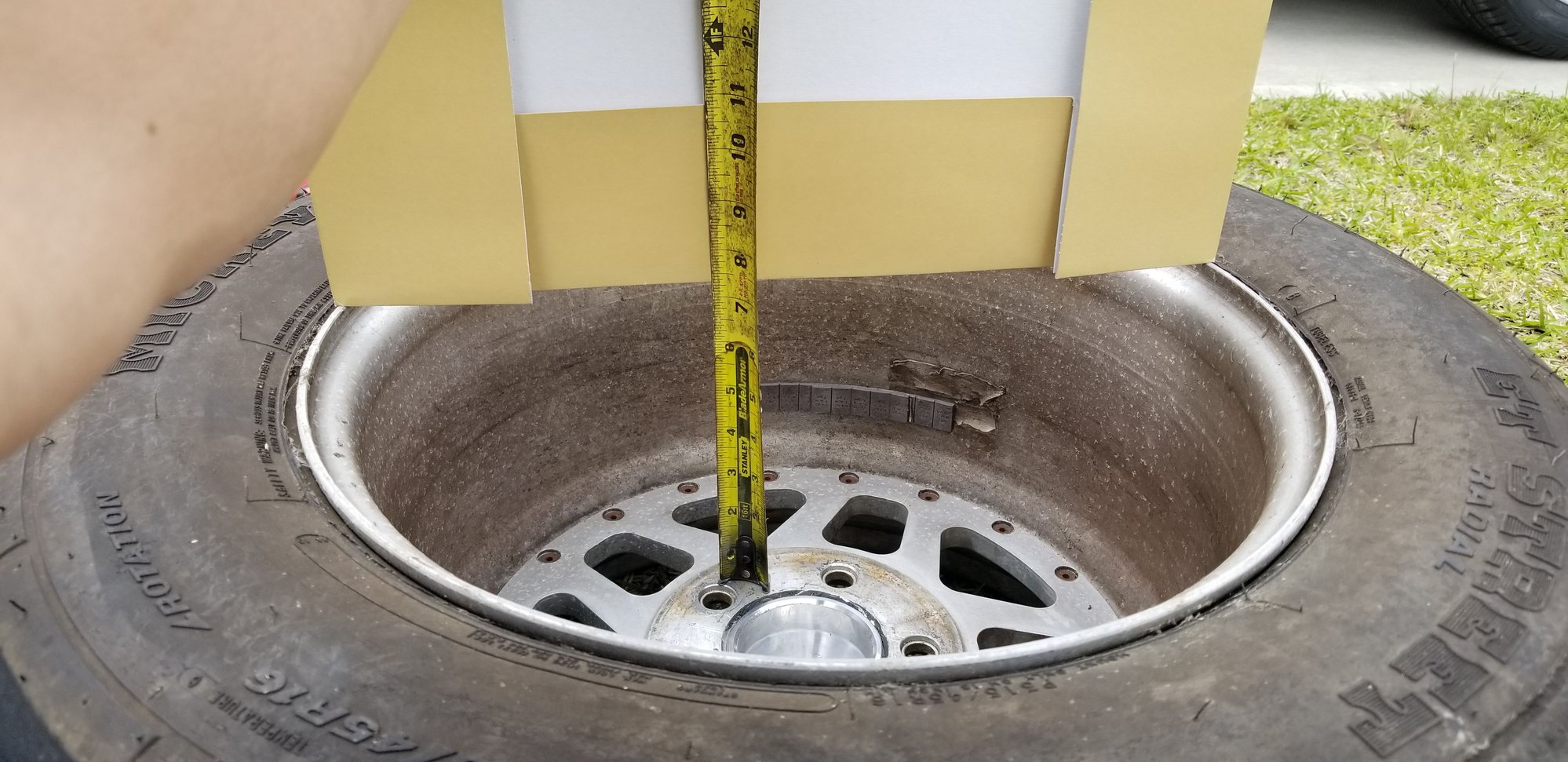Help!! Trying to fit Bogart 16x10 RR10's on the rear of my C5 and I'm ...