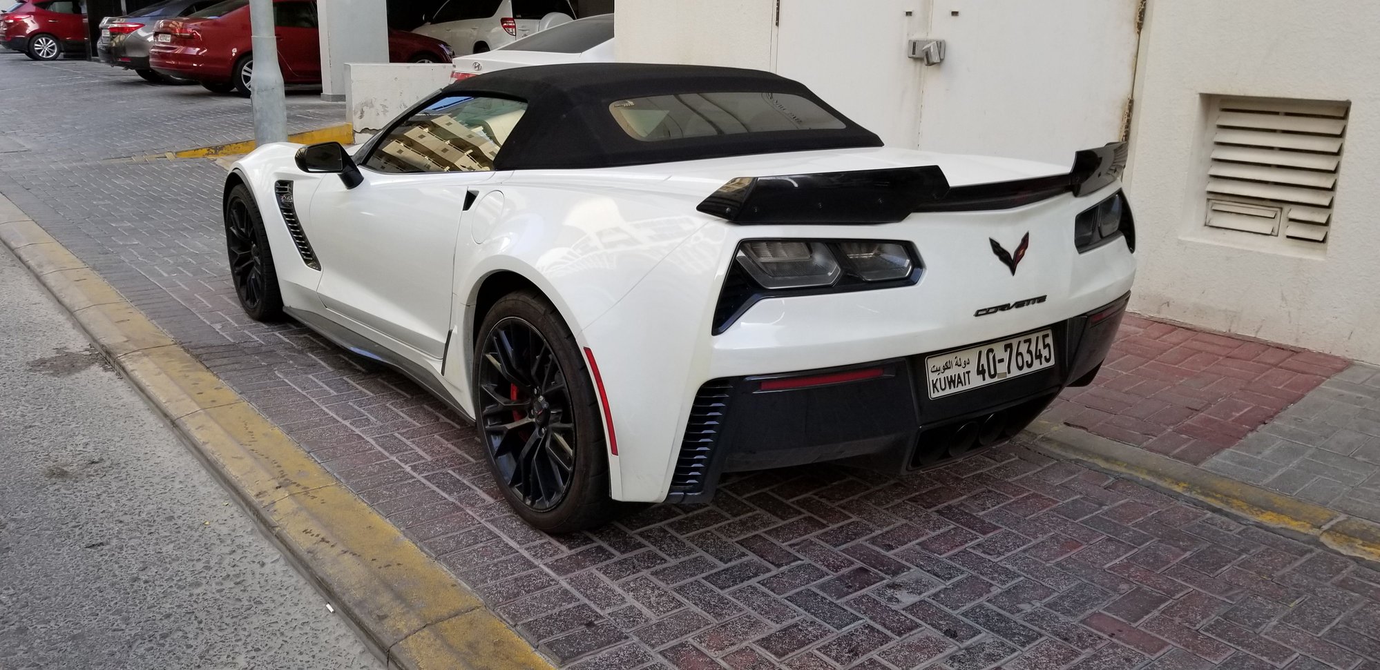 Kuwaiti White Gold... - CorvetteForum - Chevrolet Corvette Forum Discussion