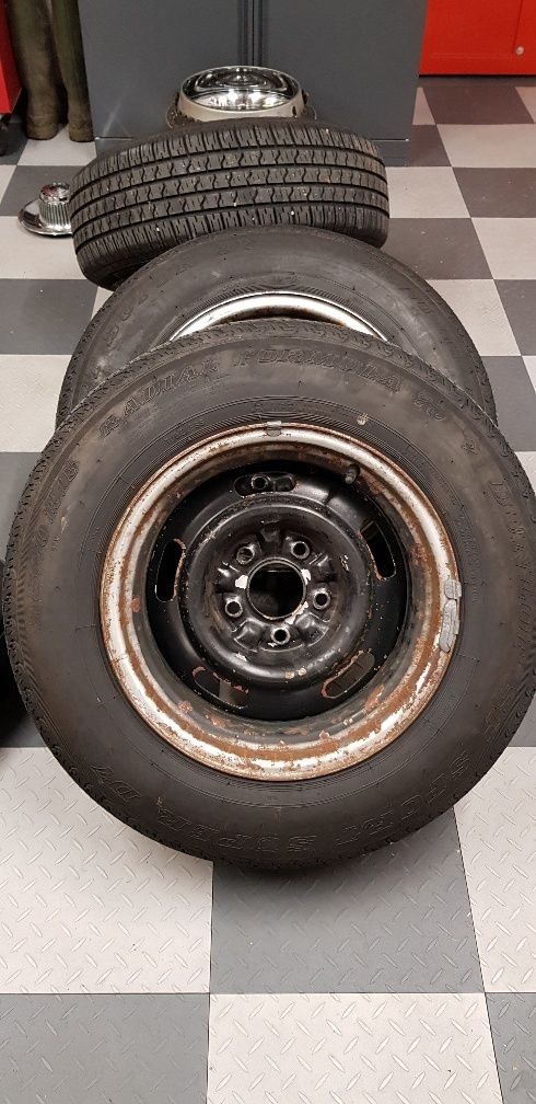 Rally wheel paint for 77 - CorvetteForum - Chevrolet Corvette Forum ...