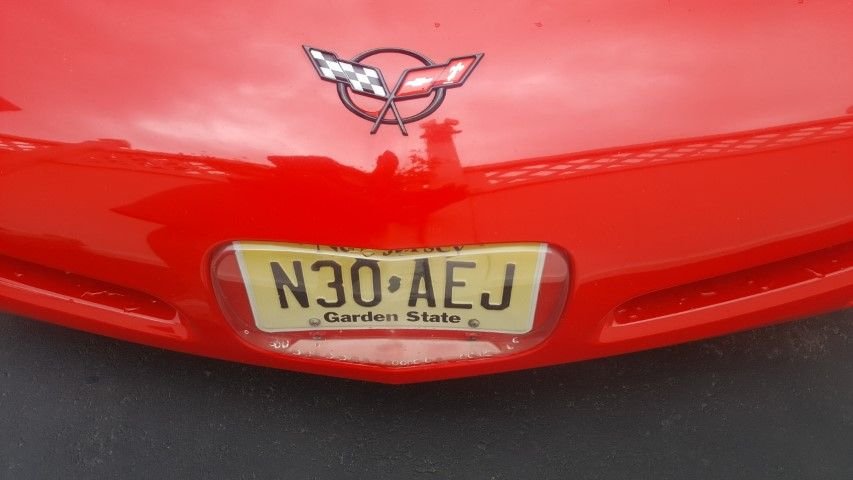 How many of you roll with no front plate in a state that requires it ...