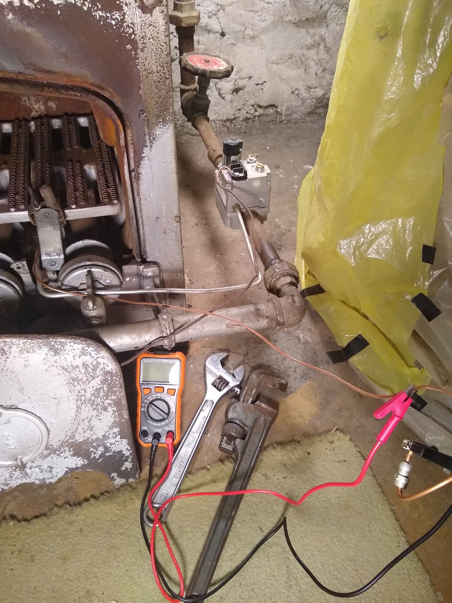 Replacing faulty valve on old gas furnace - DoItYourself.com Community Forums