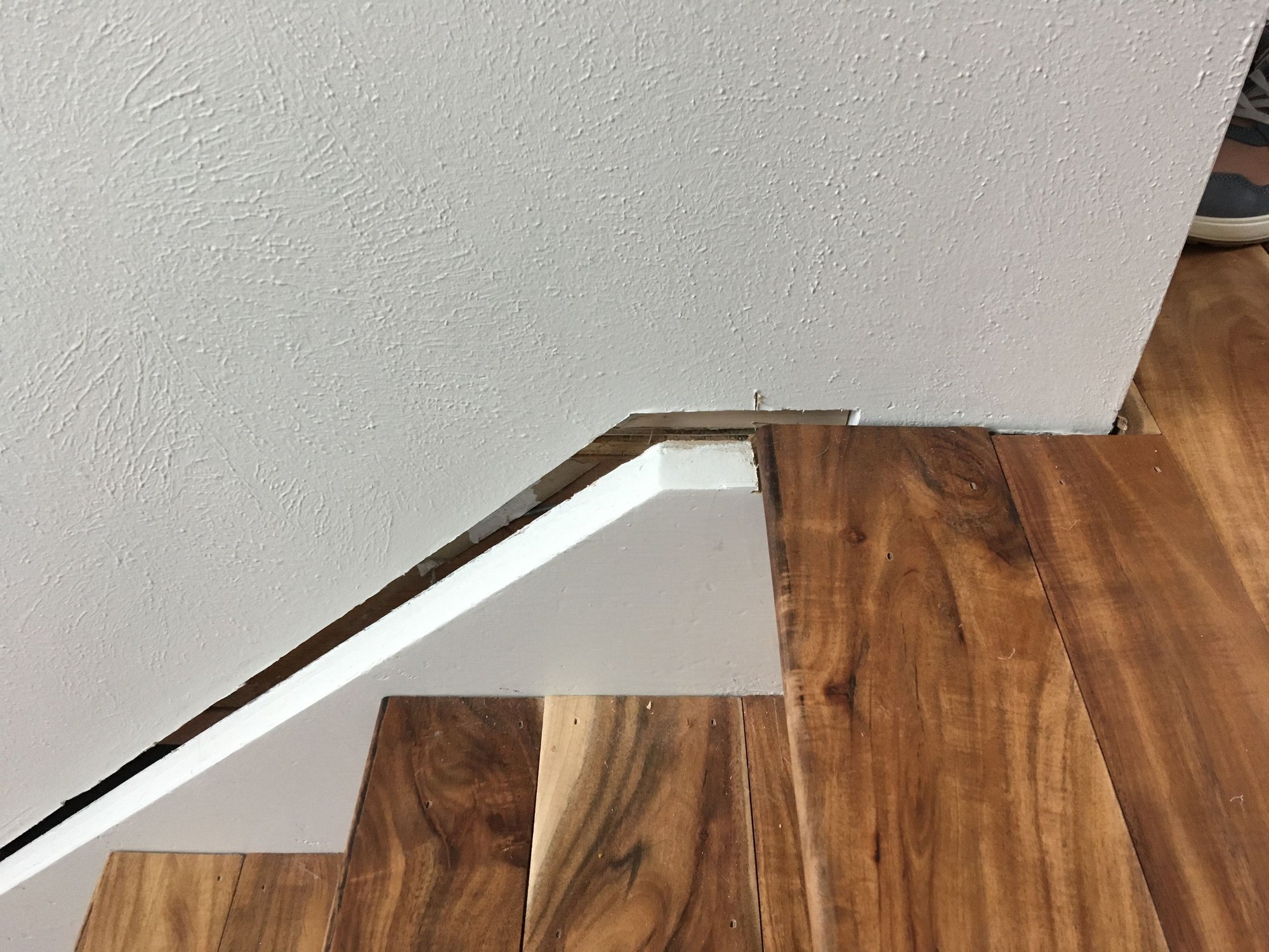 Baseboard trim for stairway - DoItYourself.com Community Forums