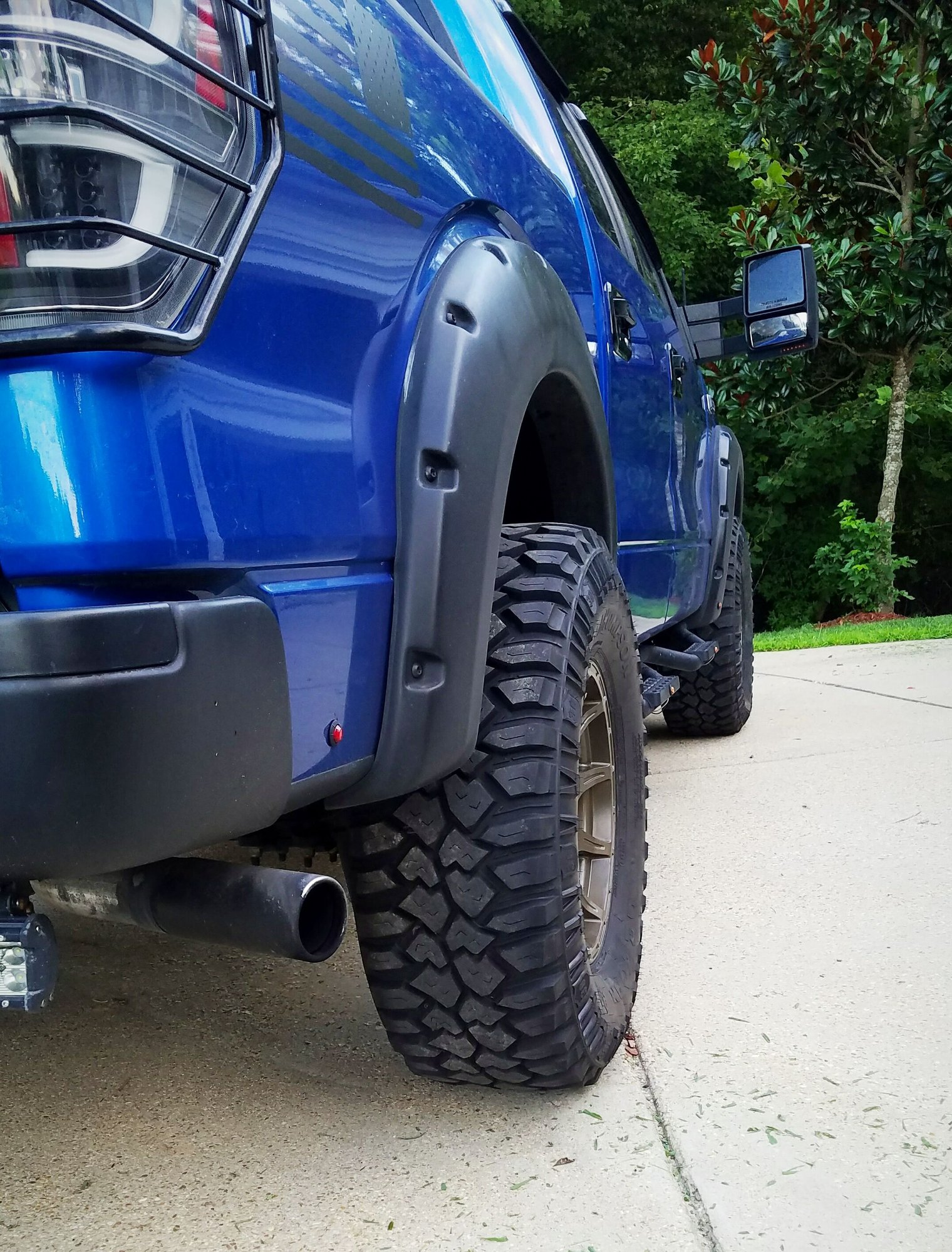 Pics of New Wheels and Tires Installed - Method Roost with Mickey ...