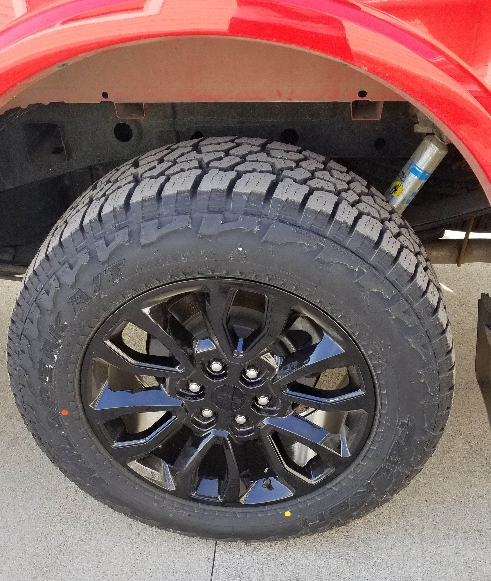 20 inch gloss black Raptor wheels, 275/60s installed - Ford F150 Forum ...