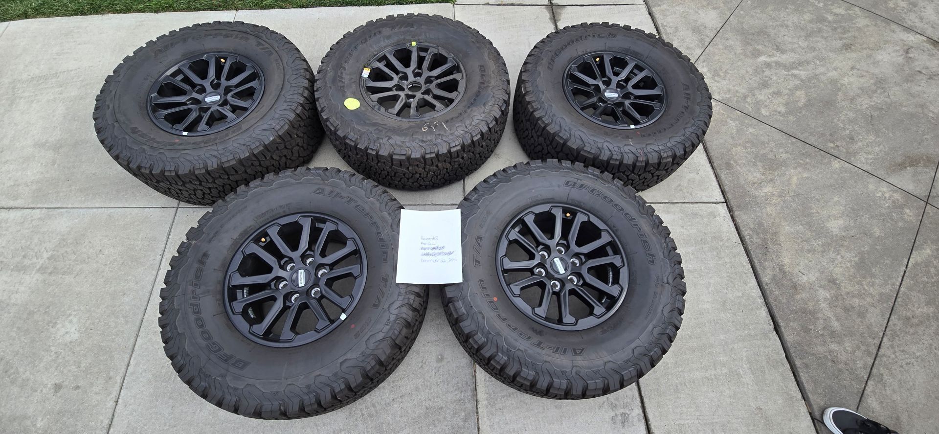 Southwest Complete Set of F150 Raptor Wheels and Tires - Ford F150 ...