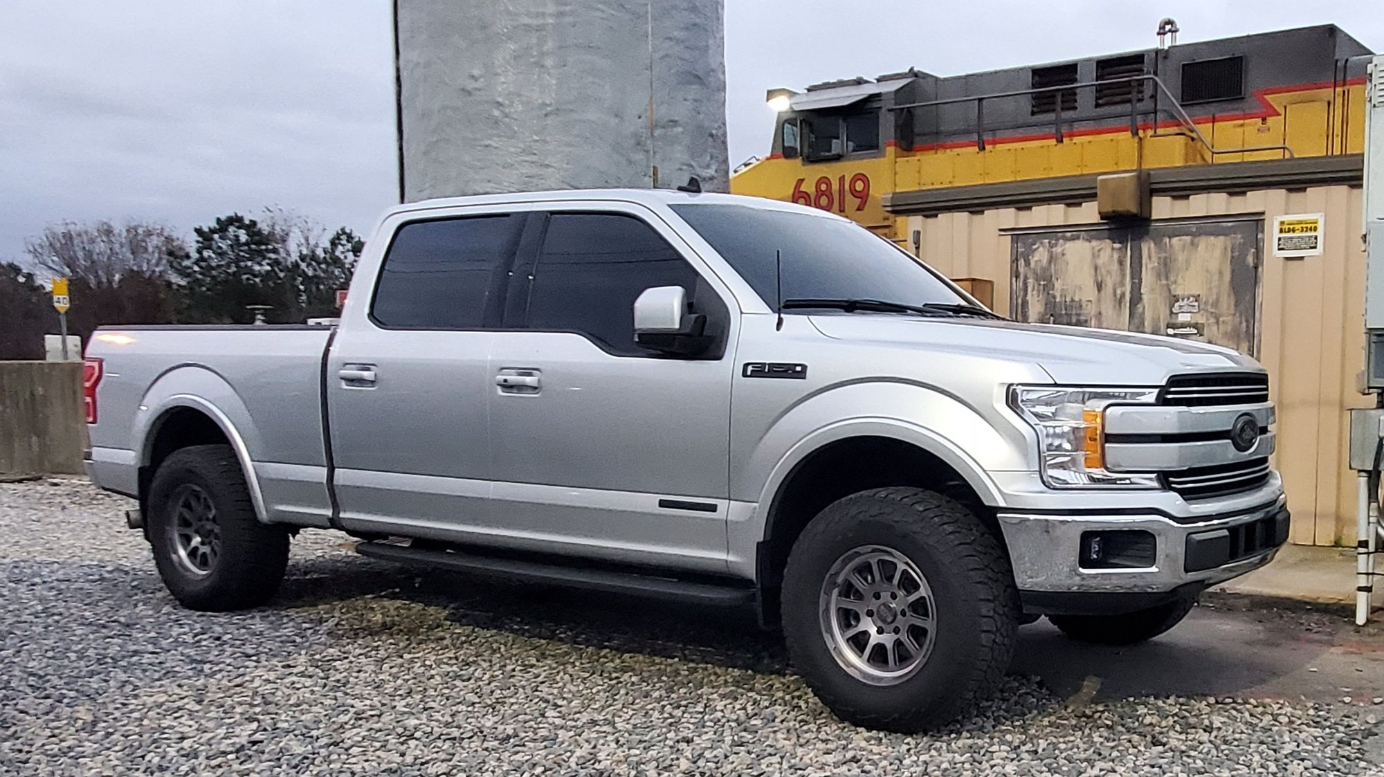 Raptor running board pics? - Ford F150 Forum - Community of Ford Truck Fans