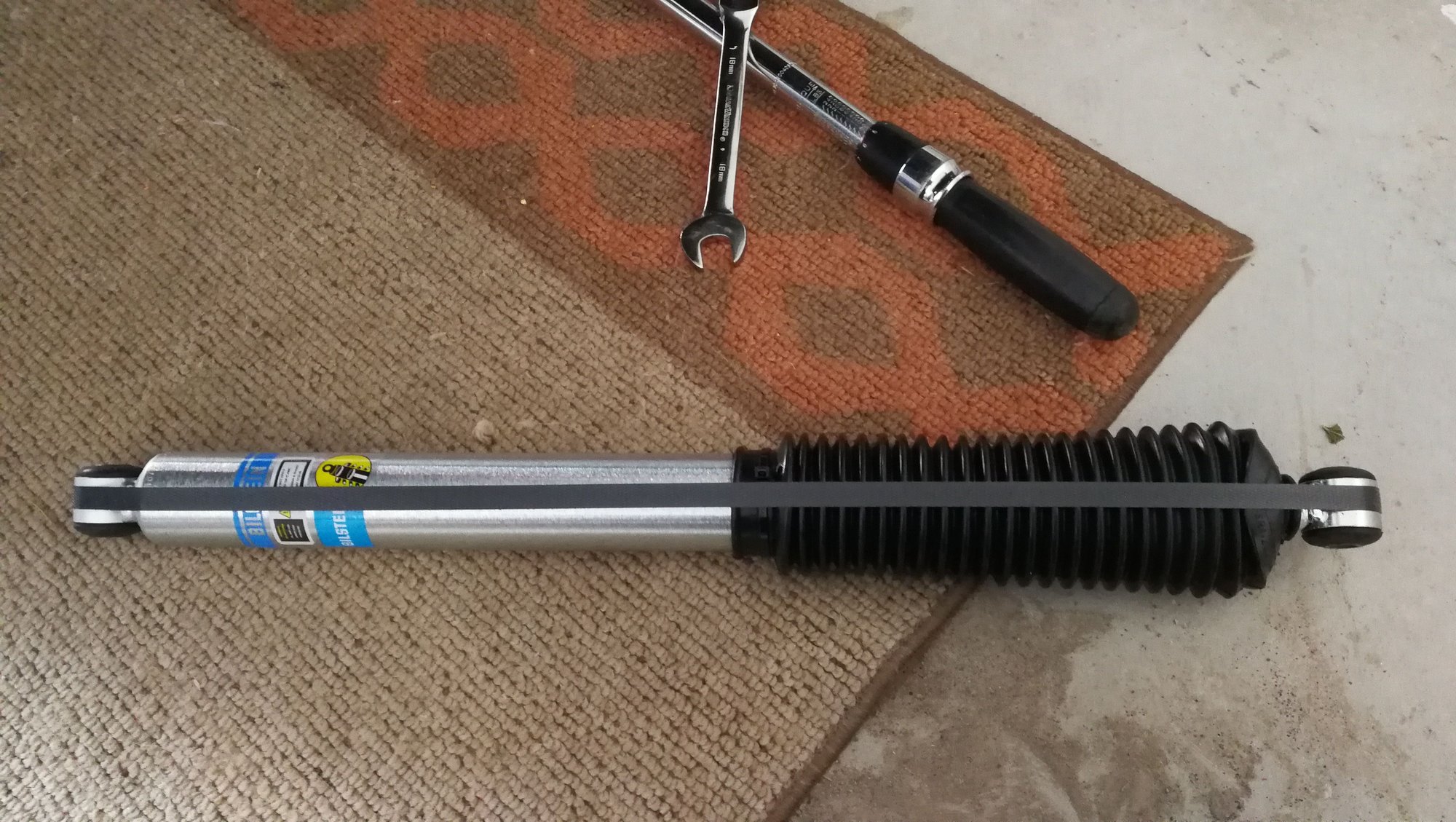 Stock rear shocks - Ford F150 Forum - Community of Ford Truck Fans