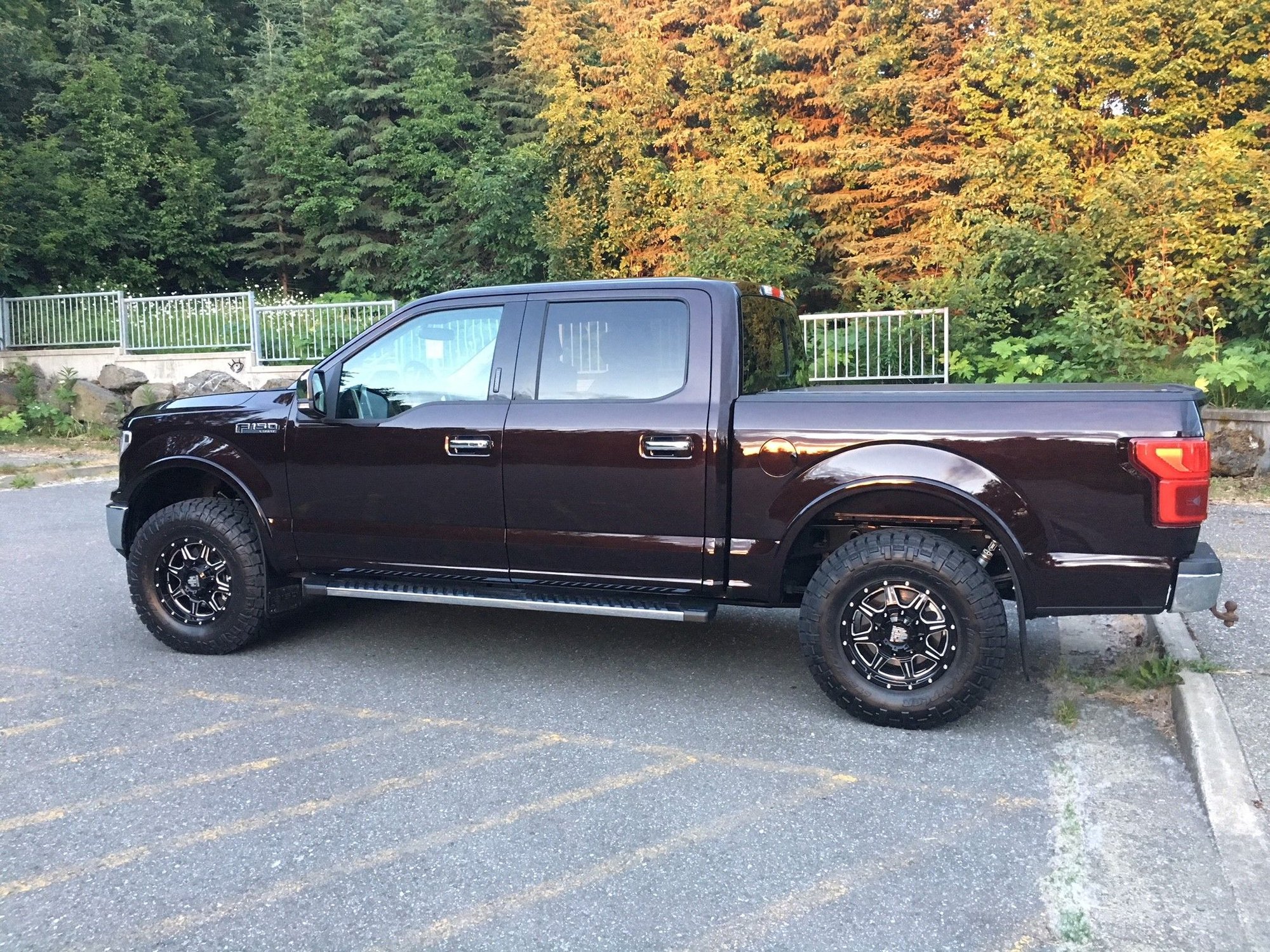 pics of method race rims or mayhem rims with size/offset/backspace ...