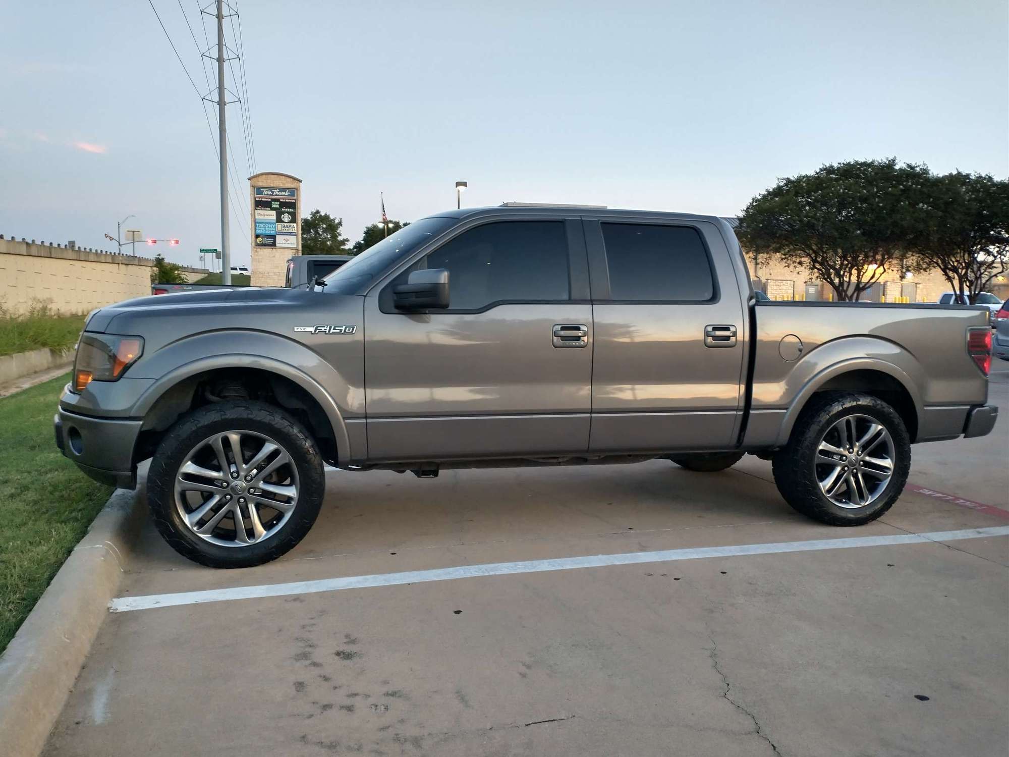 Stacking leveling puck on loaded struts - Ford F150 Forum - Community ...