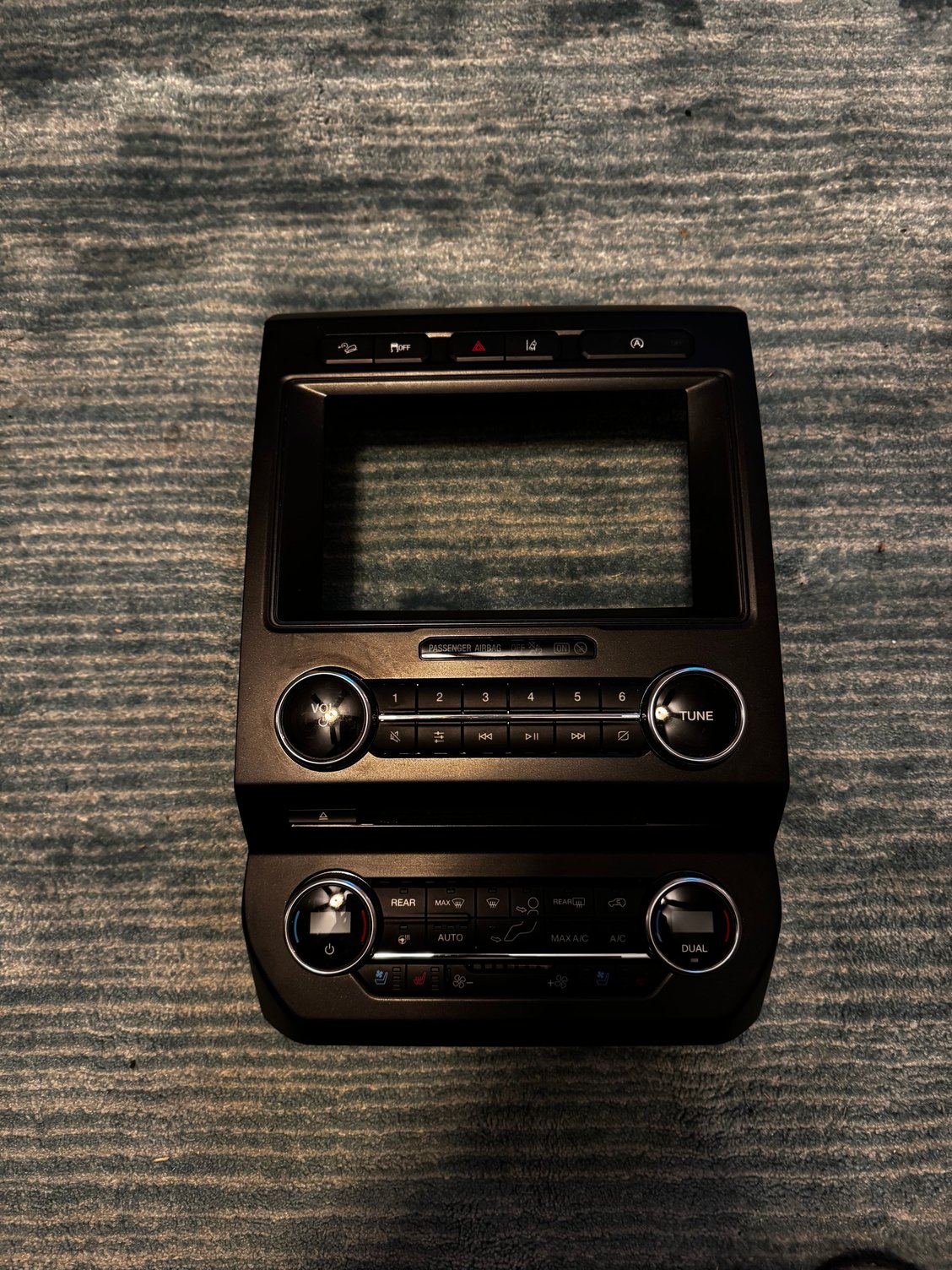 Northeast Ford Expy radio/climate control panel for F150 mod - Ford ...