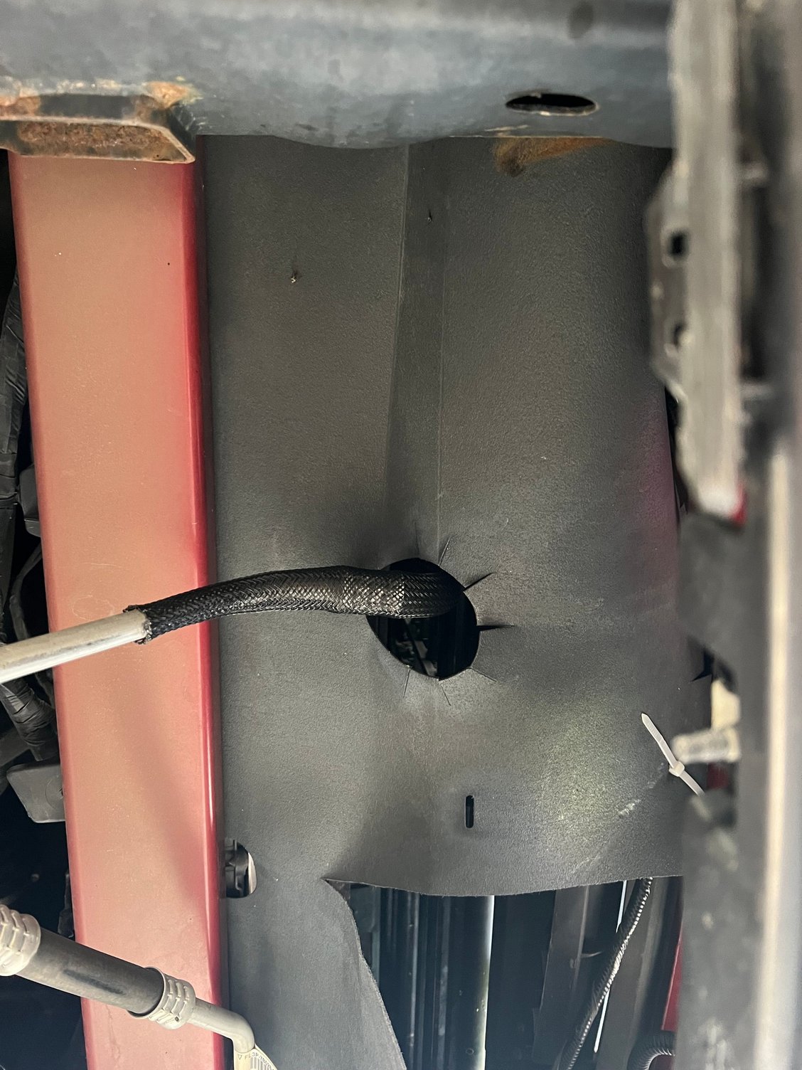 2017 F-150 5.0 V8 Rubber Radiator Air Dam/Deflector - Ford F150 Forum ...