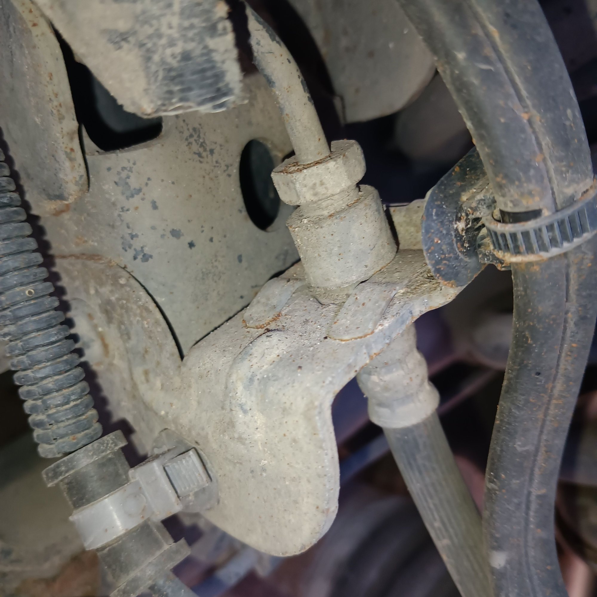 Brake line thread and fitting compatibility on 2011 f150 XLT 4x4 - Ford ...