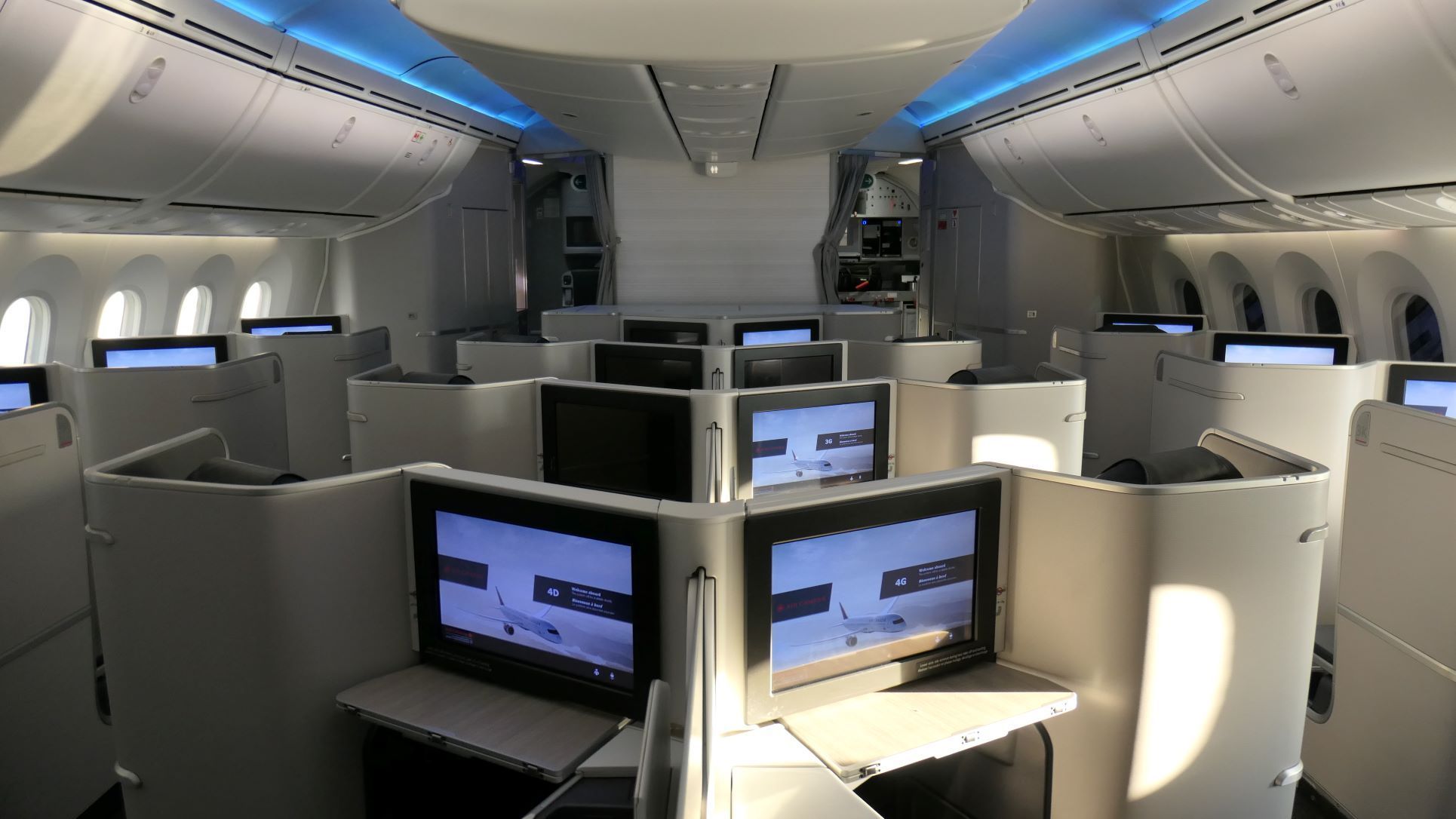 Boeing 777-200LR (77L) seating questions - Page 2 - FlyerTalk Forums