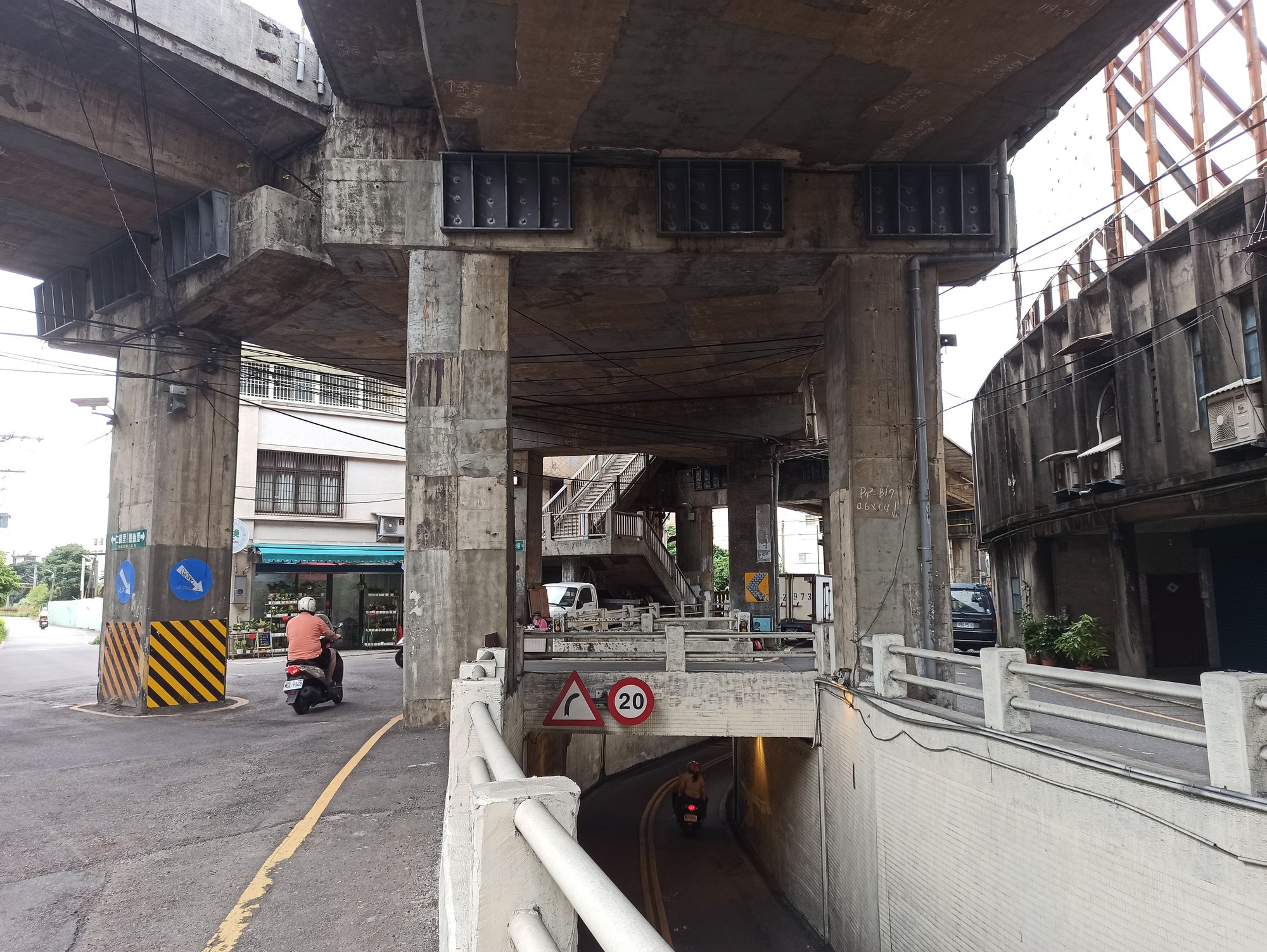 Most walkable and unwalkable cities - Page 2 - FlyerTalk Forums