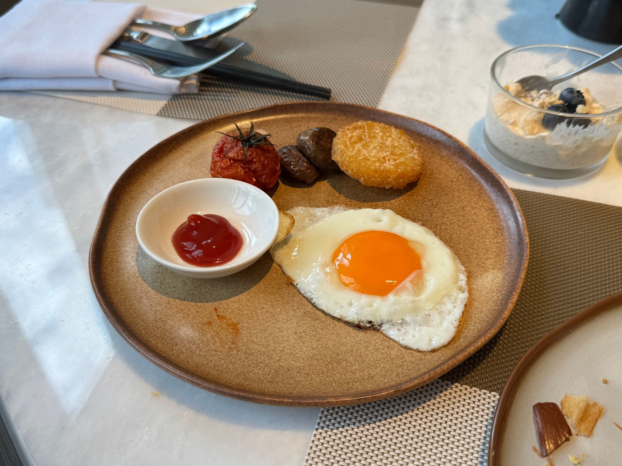 Thompson Shanghai Expo (and adjacent Mumian/Unbound) REVIEW - MASTER ...