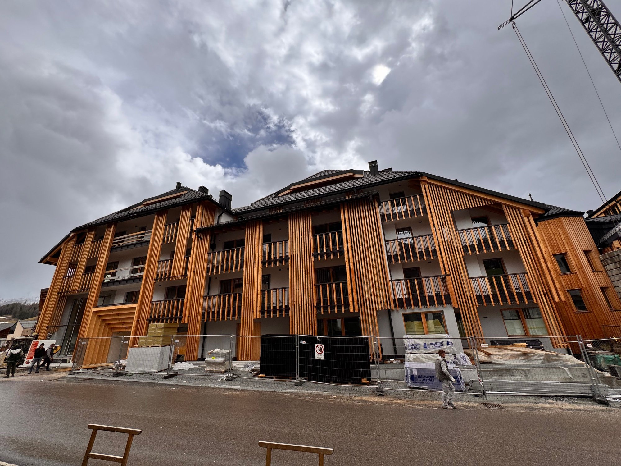 New Aman/Janu + Azerai/Azumi + GHM/Ahn Luh - '24/'25-Edition - Page 5 ...