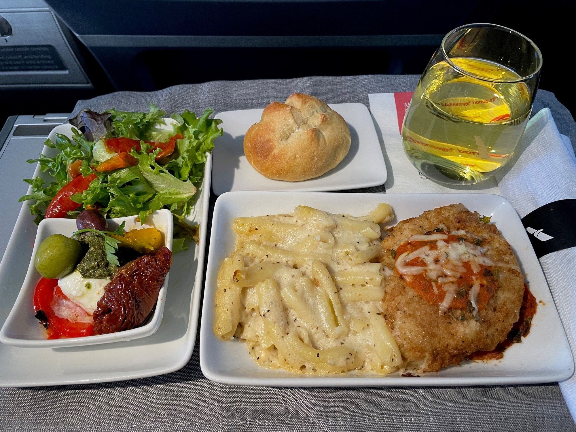 2024 AA Domestic Meal / Meals - menu / photos / etc. (master thread ...