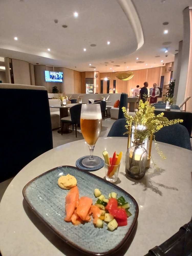 Masterlist Crowne Plaza hotels & resorts lounges - Page 6 - FlyerTalk ...