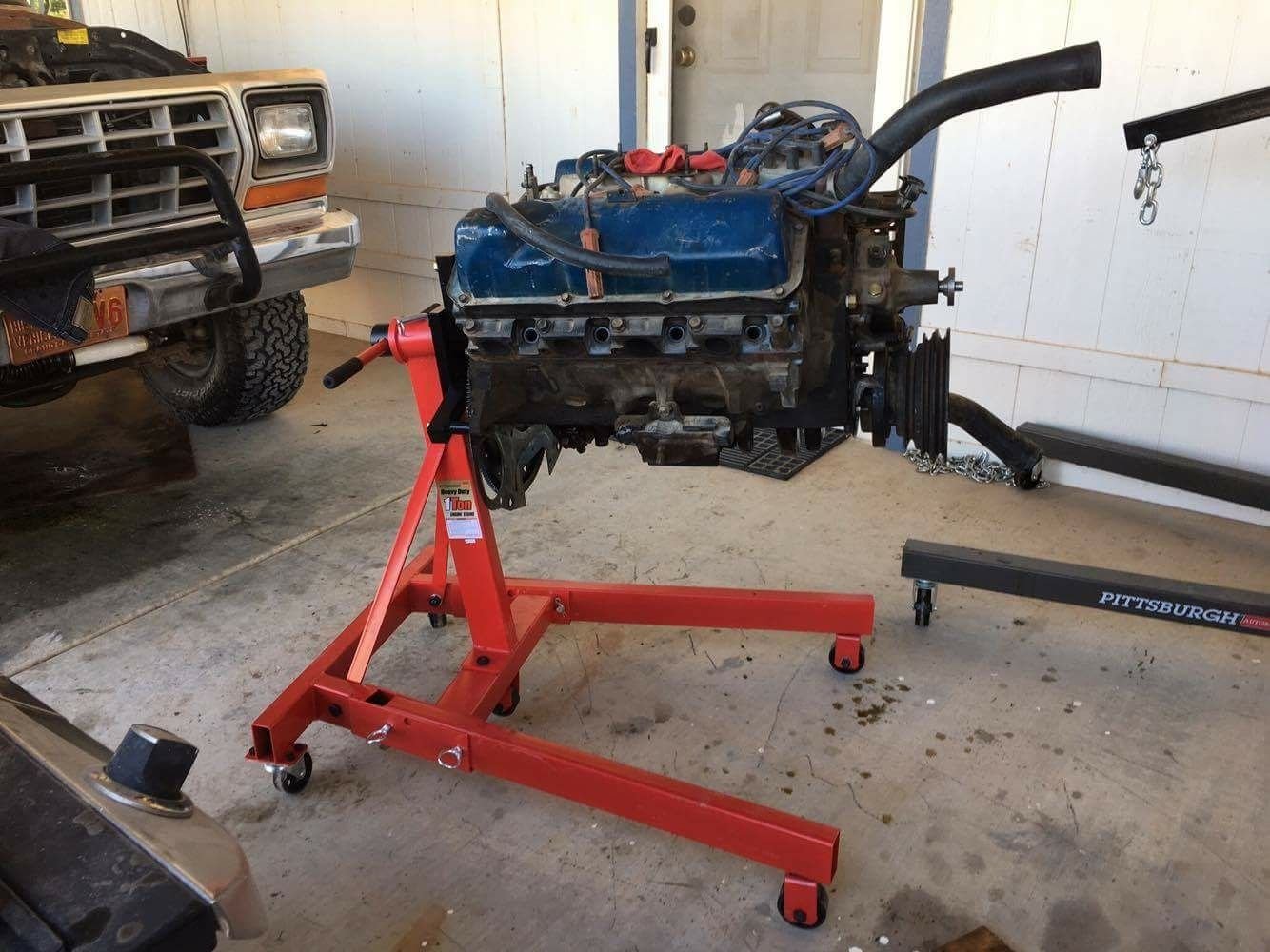 Pulling out the 351m - Ford Truck Enthusiasts Forums