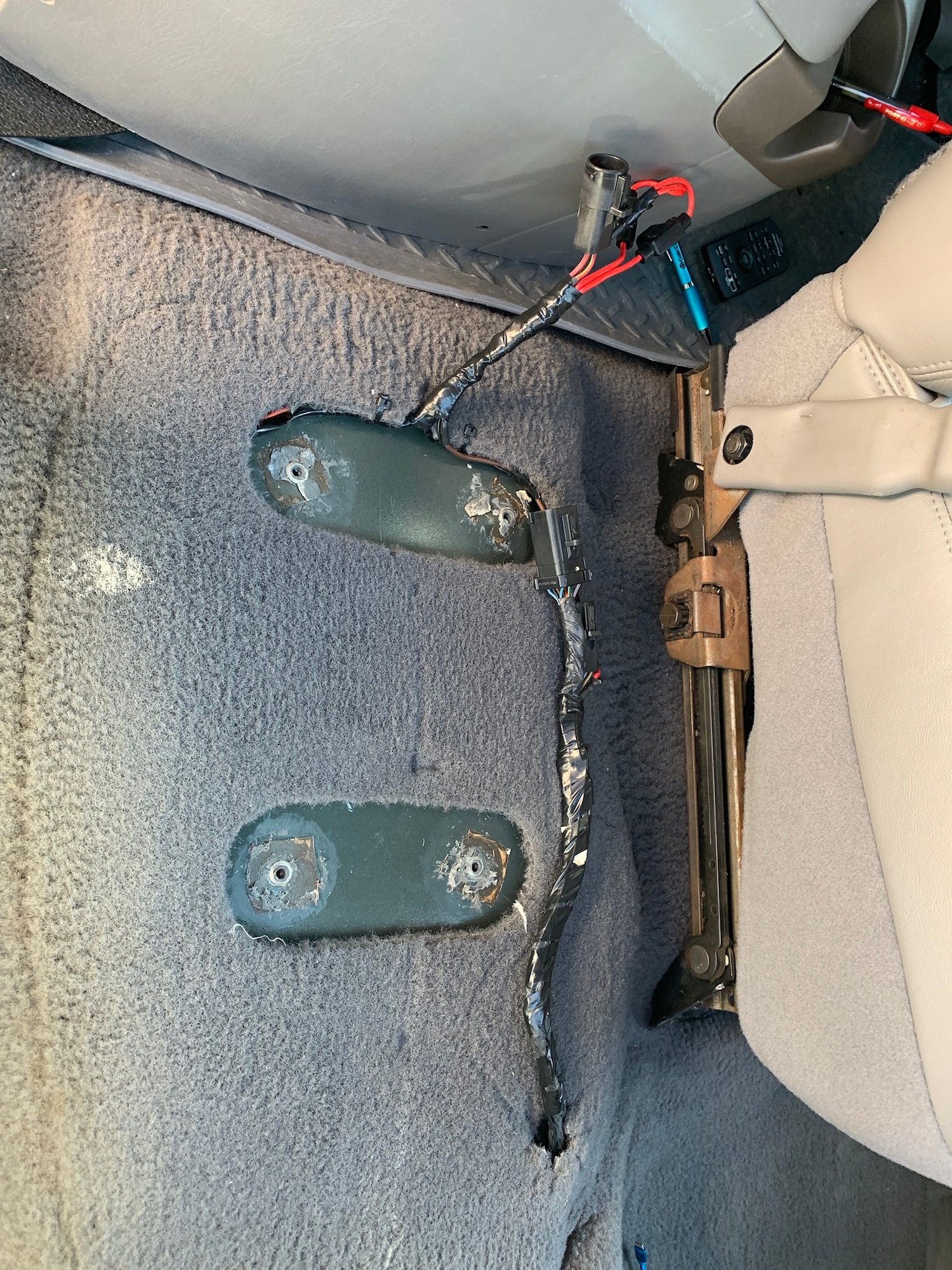 Wiring to Center Floor Console - Ford Truck Enthusiasts Forums