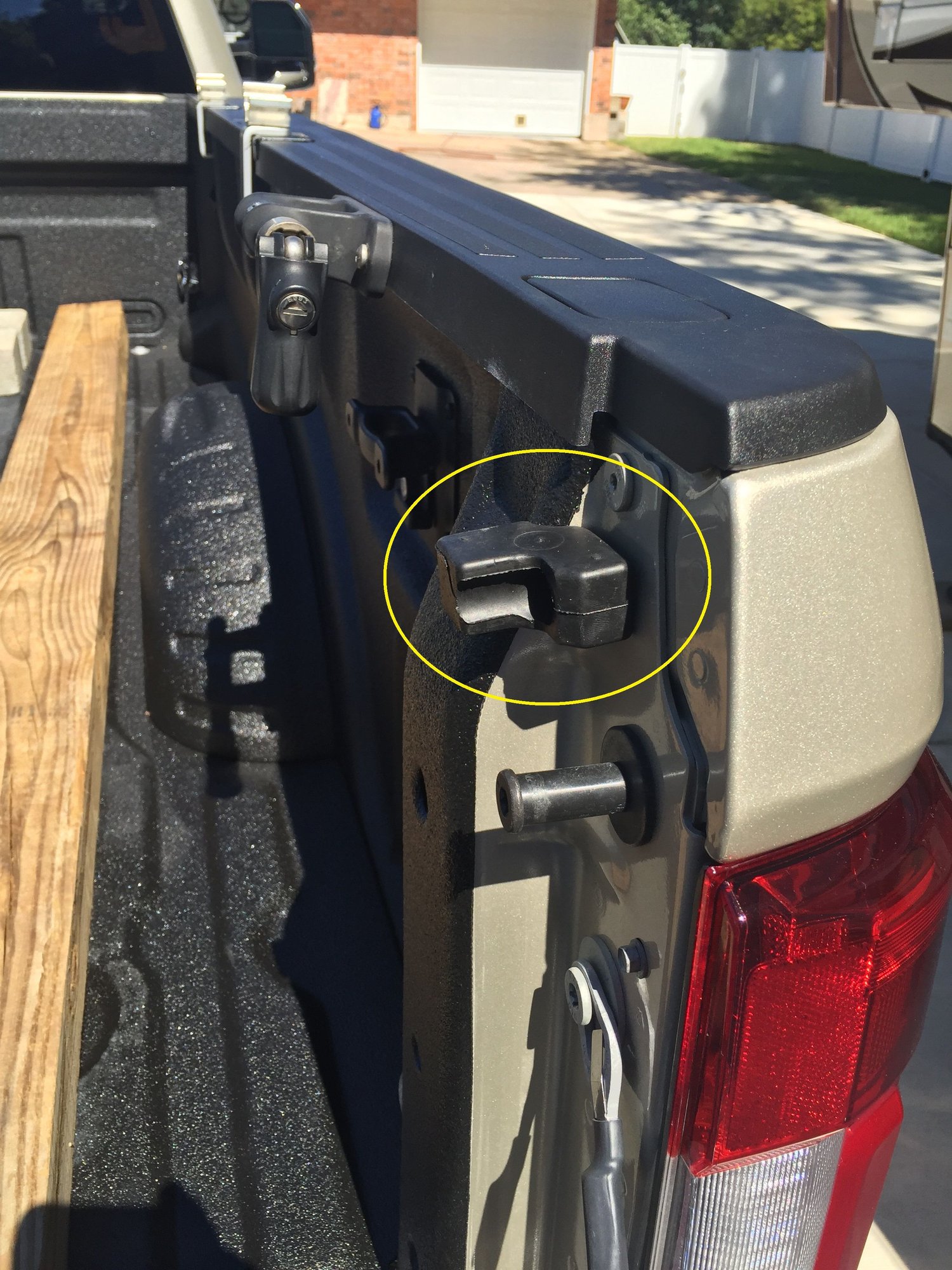 Tailgate Bumpers? - Ford Truck Enthusiasts Forums