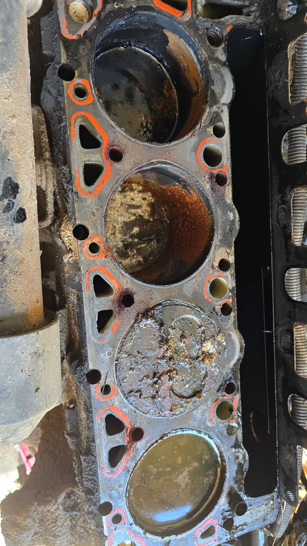 Siezed 7.3 idi block with water in cylinders. Salvagable? - Ford Truck ...