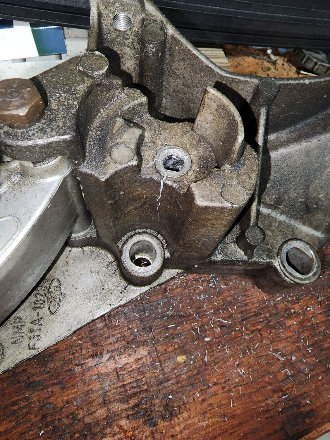 Broken bolt - Ford Truck Enthusiasts Forums