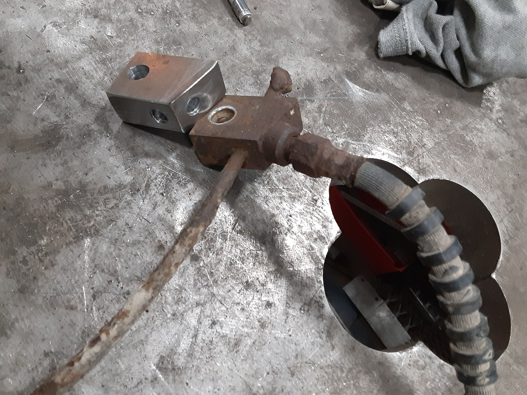 1994 F700 Brake Line Part # for Rear Block - Ford Truck Enthusiasts Forums