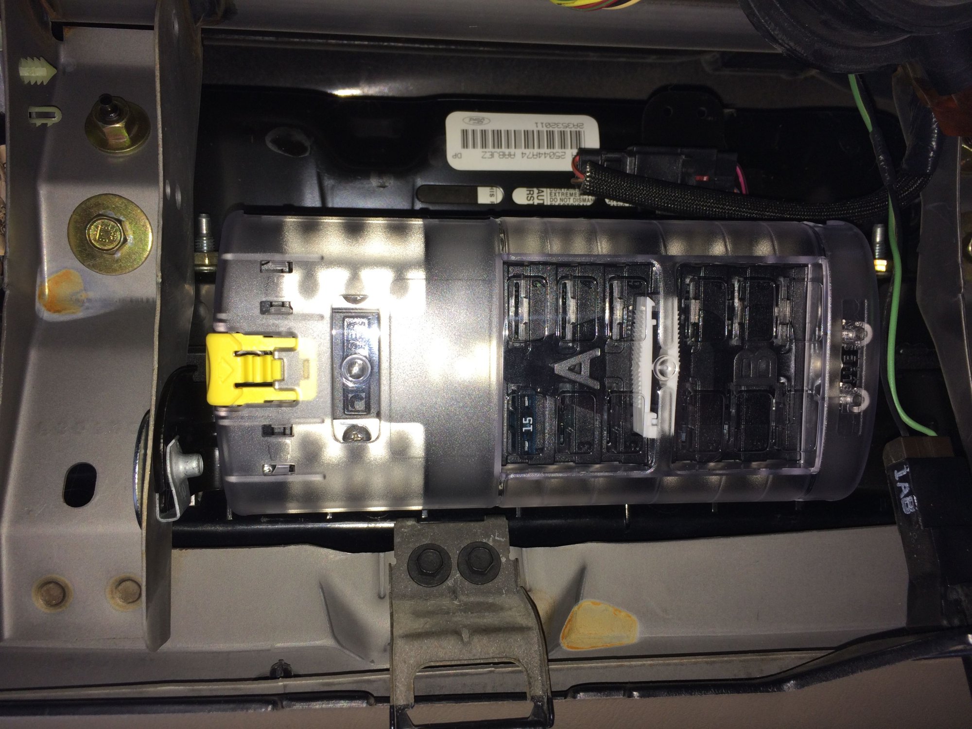 Auxiliary interior fuse block install. - Ford Truck Enthusiasts Forums