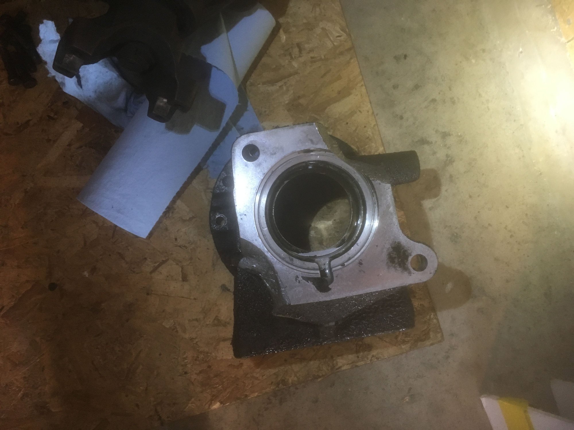 T19 and BW 1345 Adapter crack and Sealing - Ford Truck Enthusiasts Forums