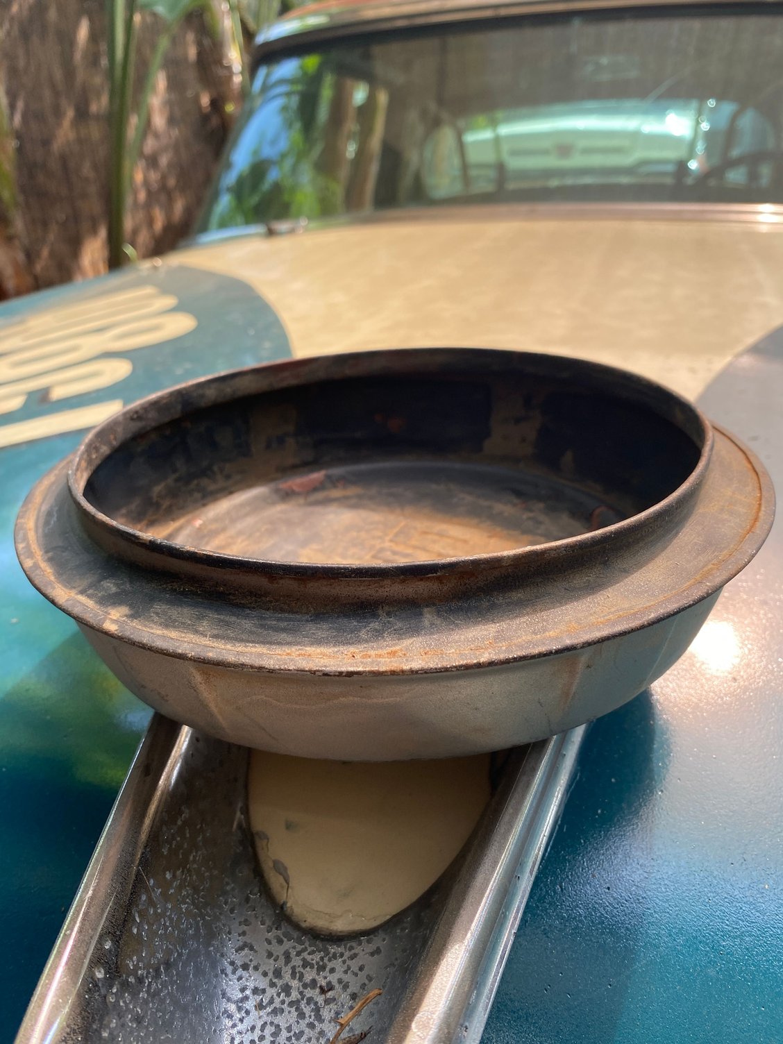 Hub cap clips/strange steel wheel - Ford Truck Enthusiasts Forums