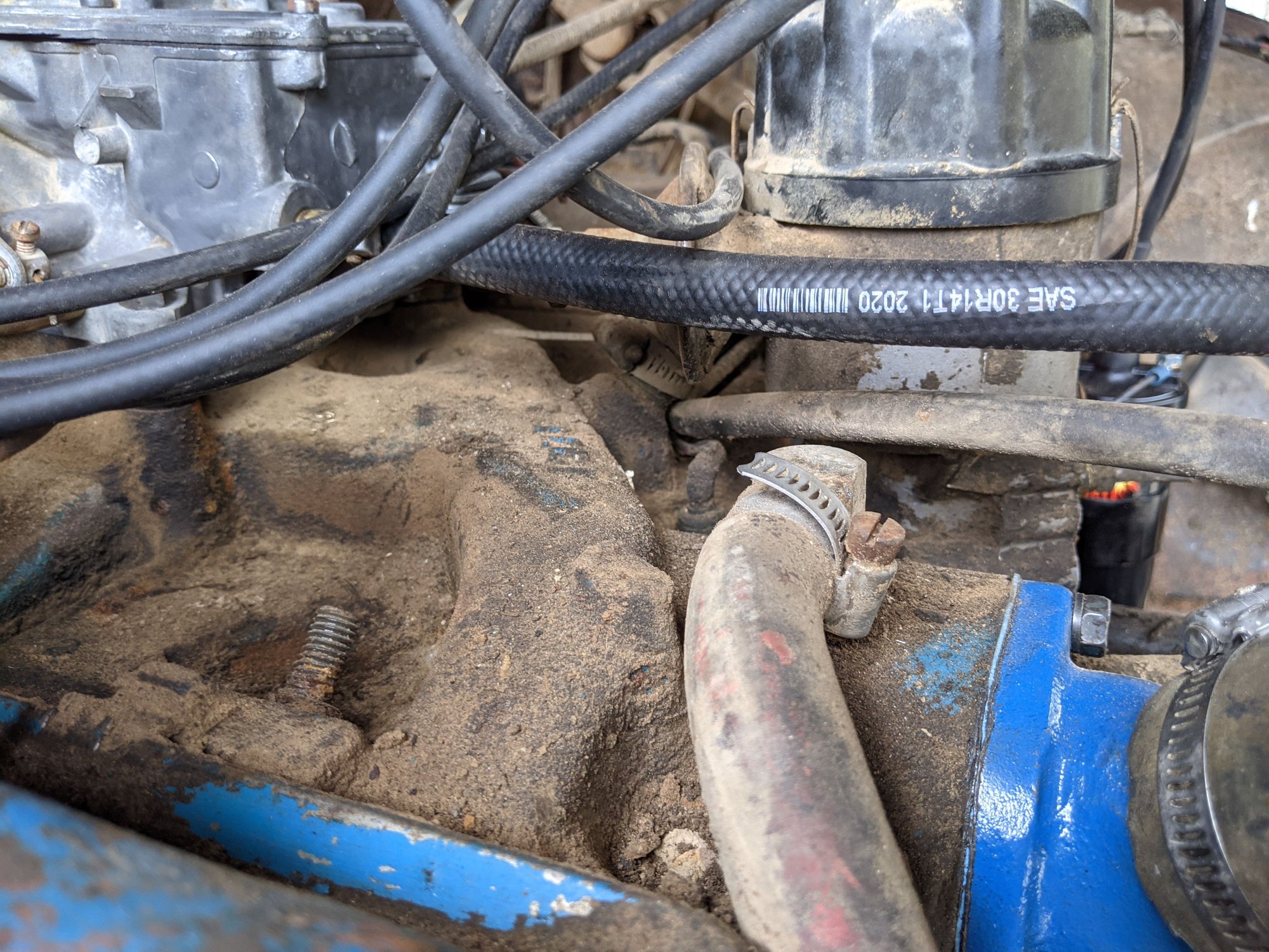 Ford 330 V8 engine and distributor pics - Ford Truck Enthusiasts Forums