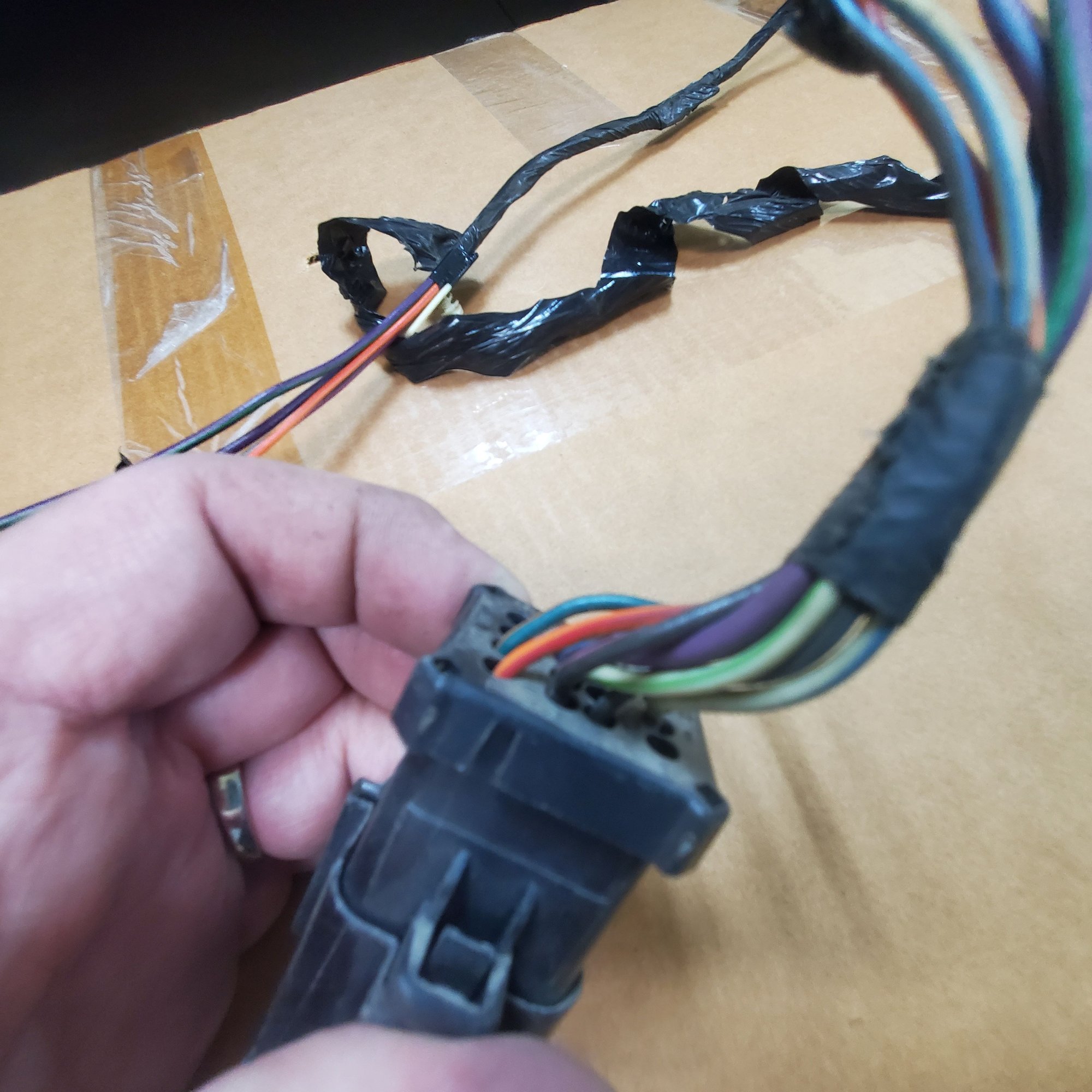 03 F250 SD CC 7.3 Wiring Diagram for power sliding rear window to dash ...