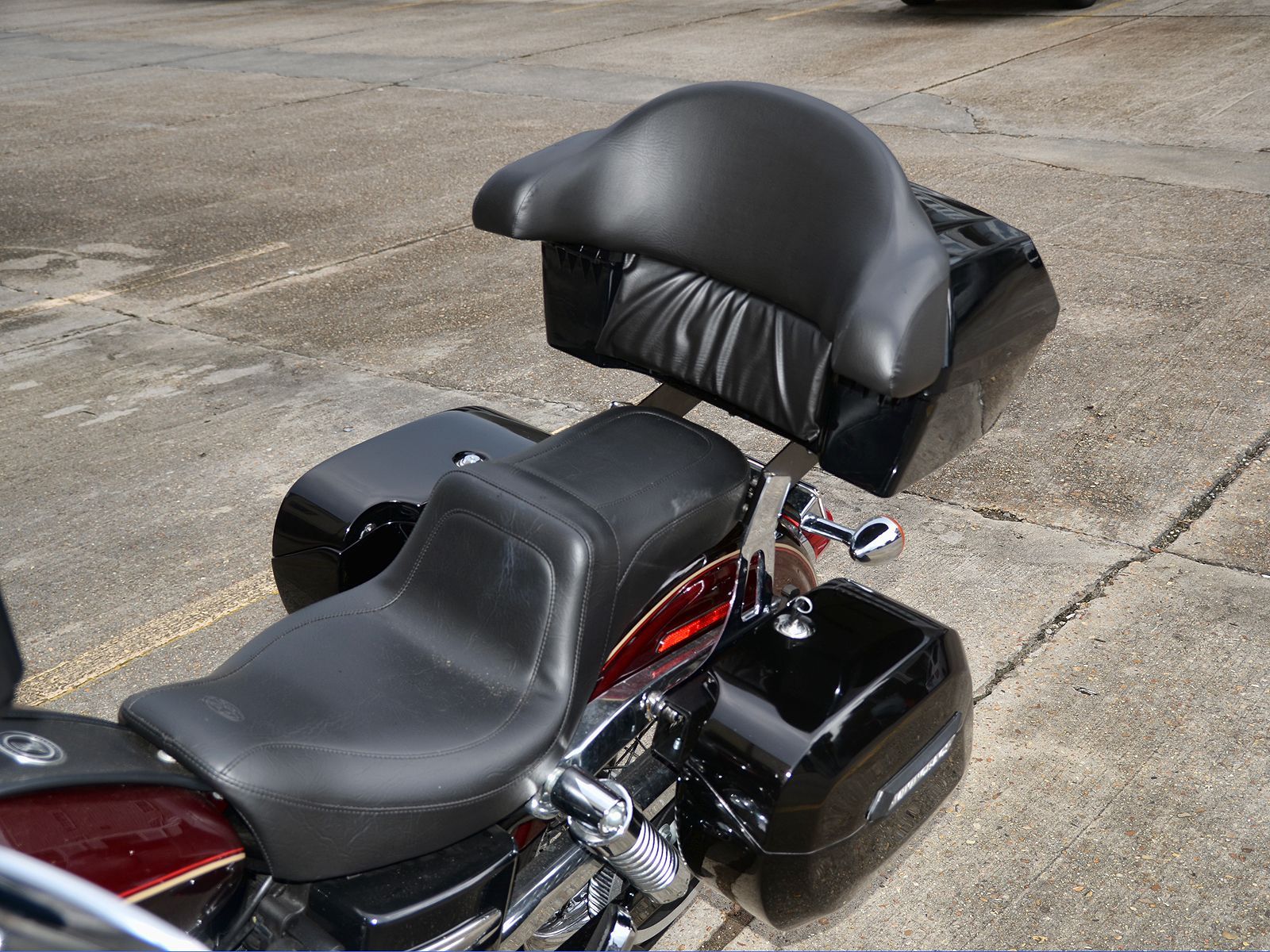 Harley Switchback Trunk