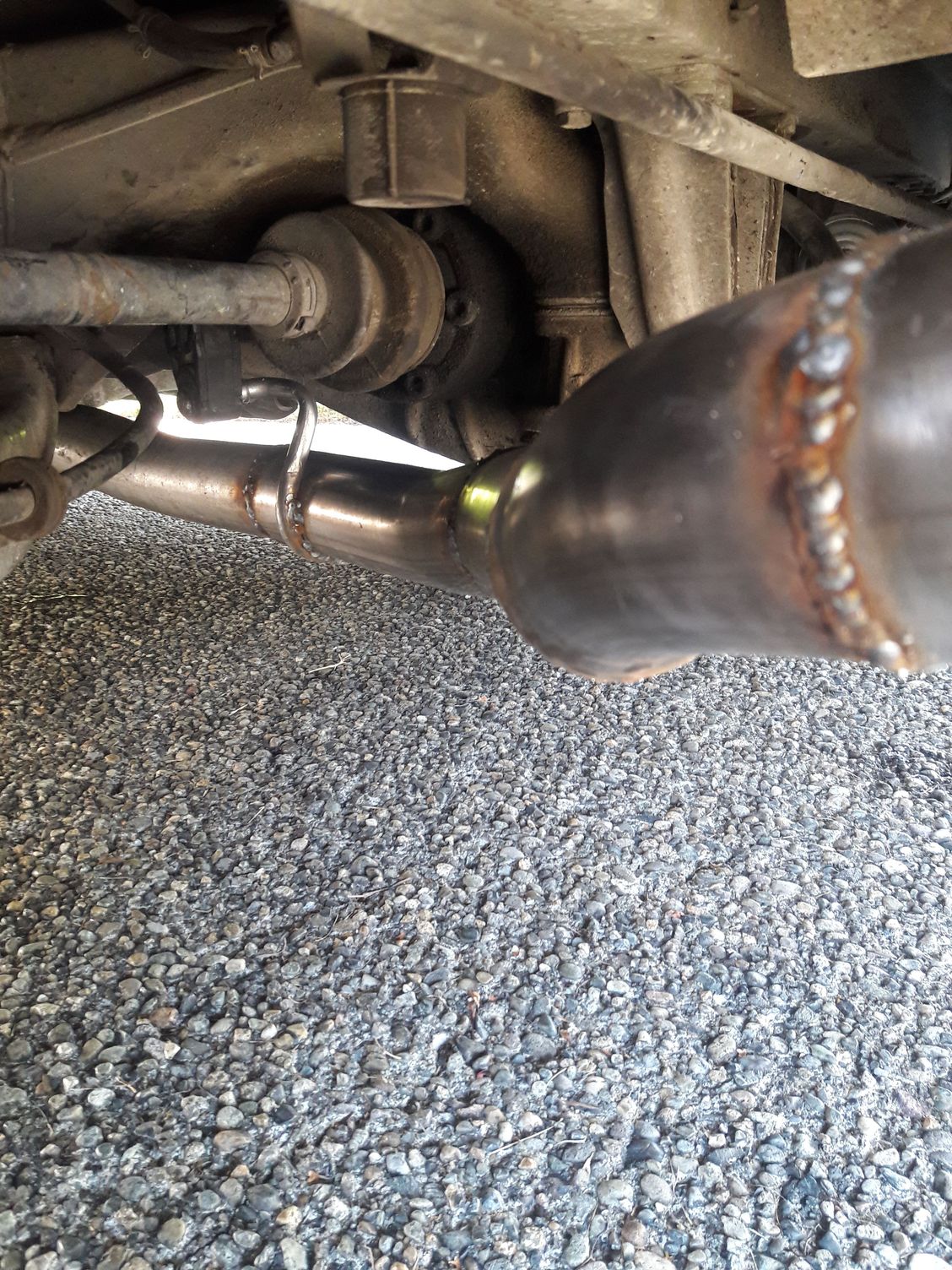 300SE AMG muffler install | Mercedes-Benz Forum