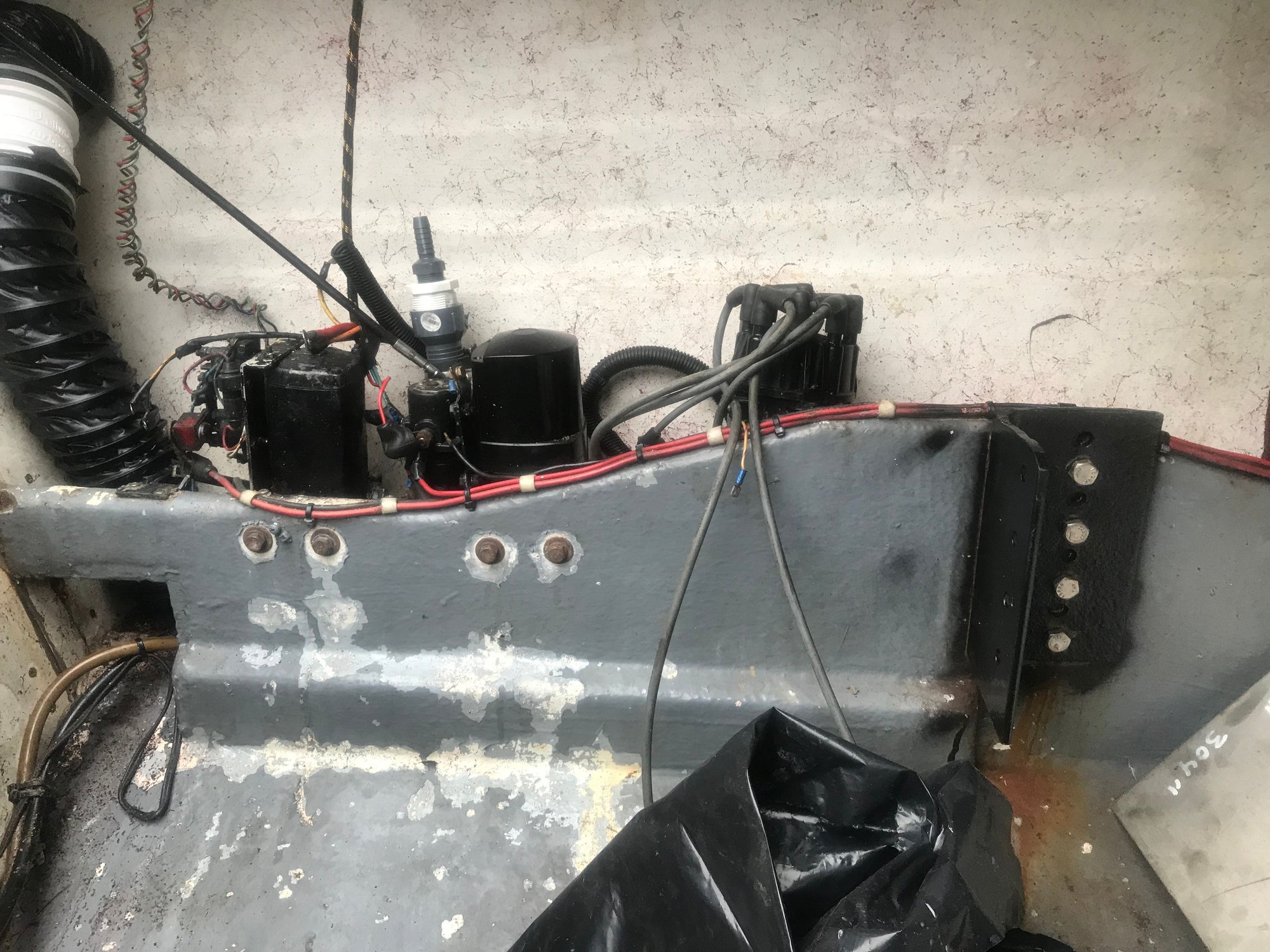 Rotten engine stringer ideas for replacement - Offshoreonly.com