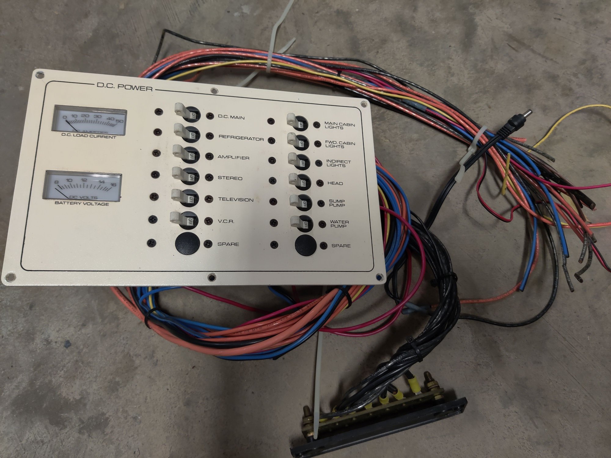 Electric panels 120 volt & 12 volt from Baja 45 - Offshoreonly.com