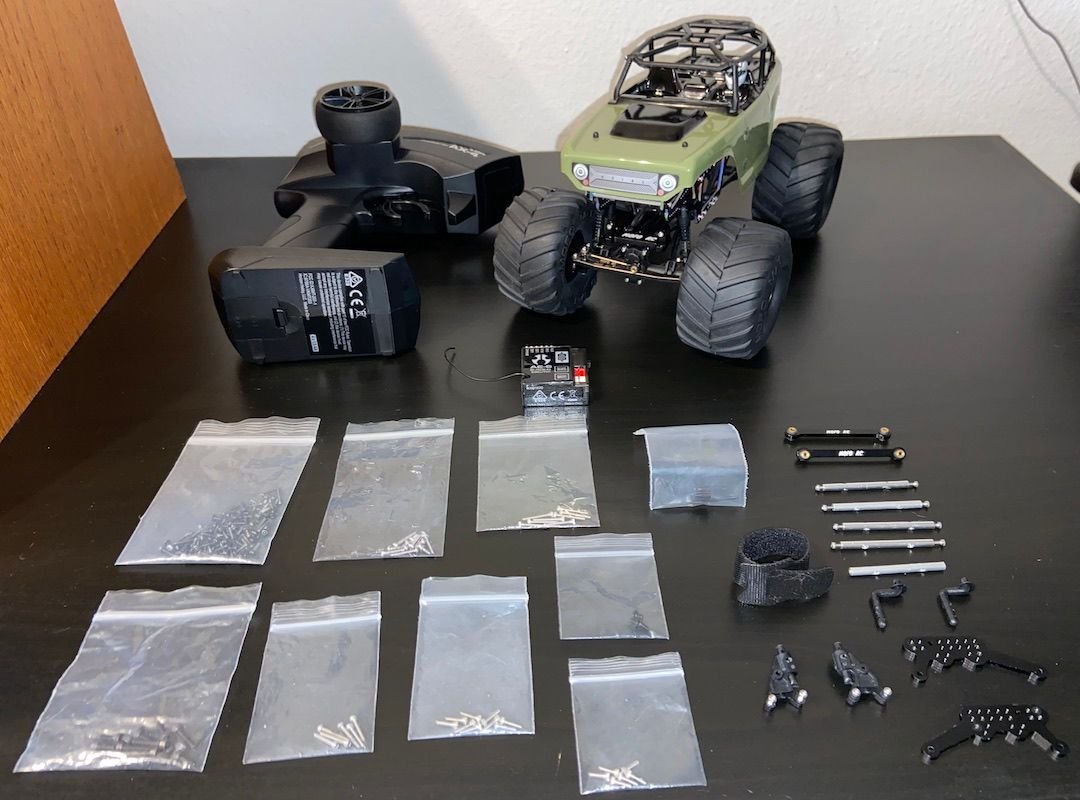 SCX24 Deadbolt MoFo Ti Jacker MT roller w/ AX-4 & AE-6 - R/C Tech Forums